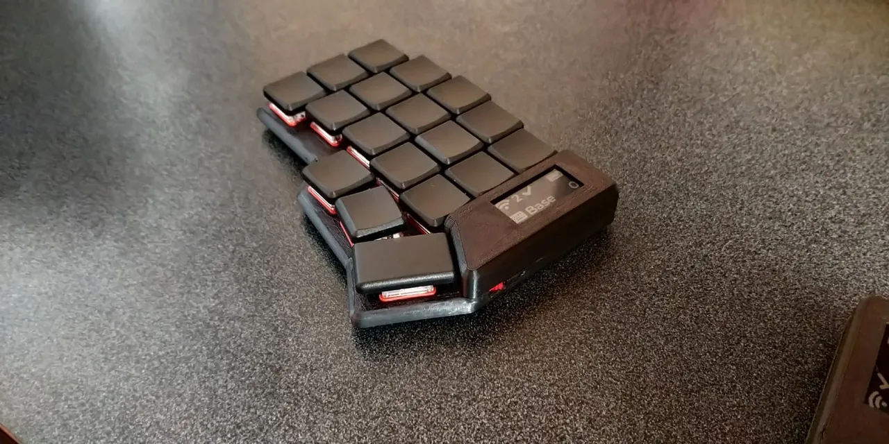 Wireless Corne Case 5x3 Typeractive by Javier Alba | Download free STL ...