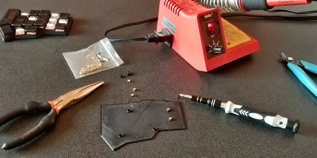 Wireless Corne Case 5x3 Typeractive by Javier Alba | Download free STL ...