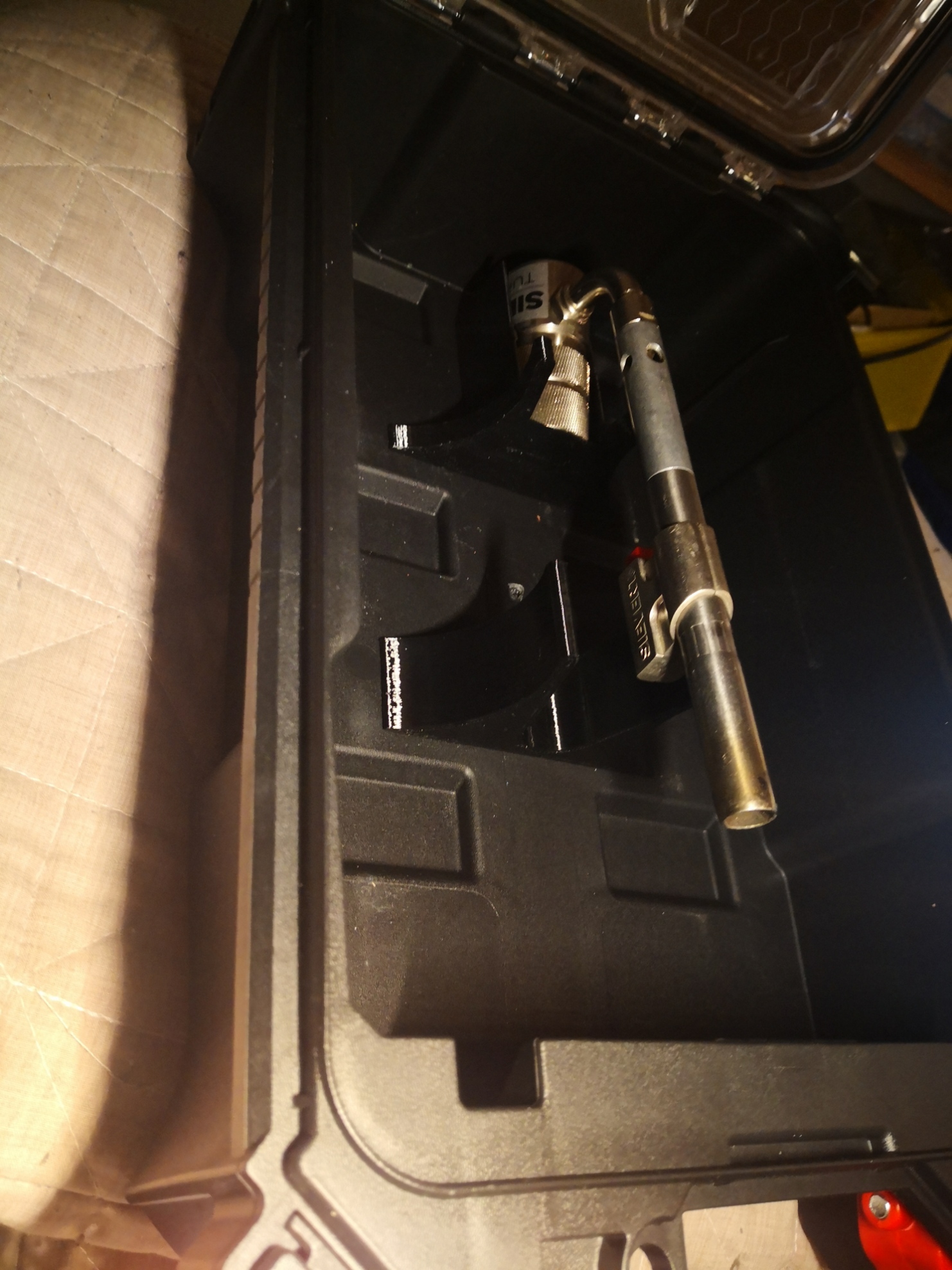 Packout gas can devider by 3dil | Download free STL model | Printables.com