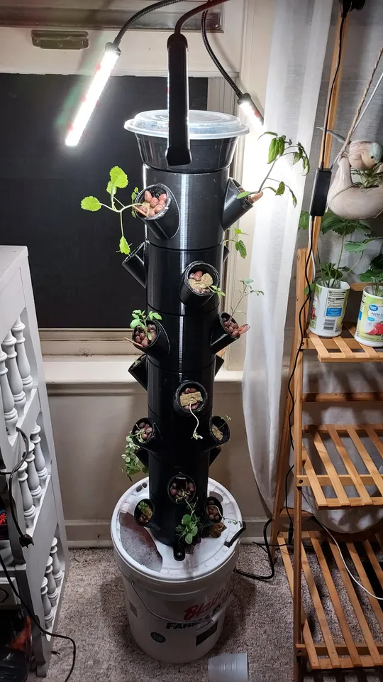 Hydroponics tower by William Fischer | Download free STL model ...