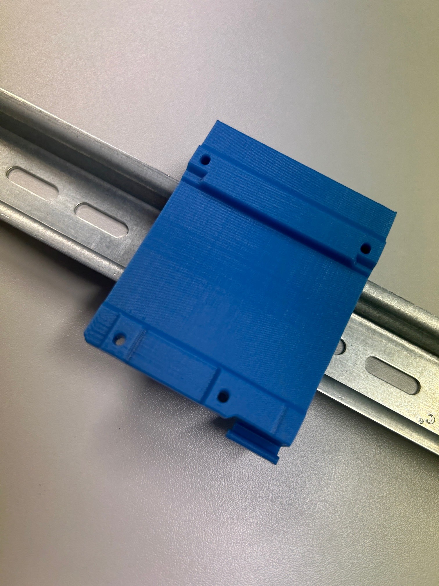 Arduino Uno / CNC Shield DIN Rail mount by towilab | Download free STL ...