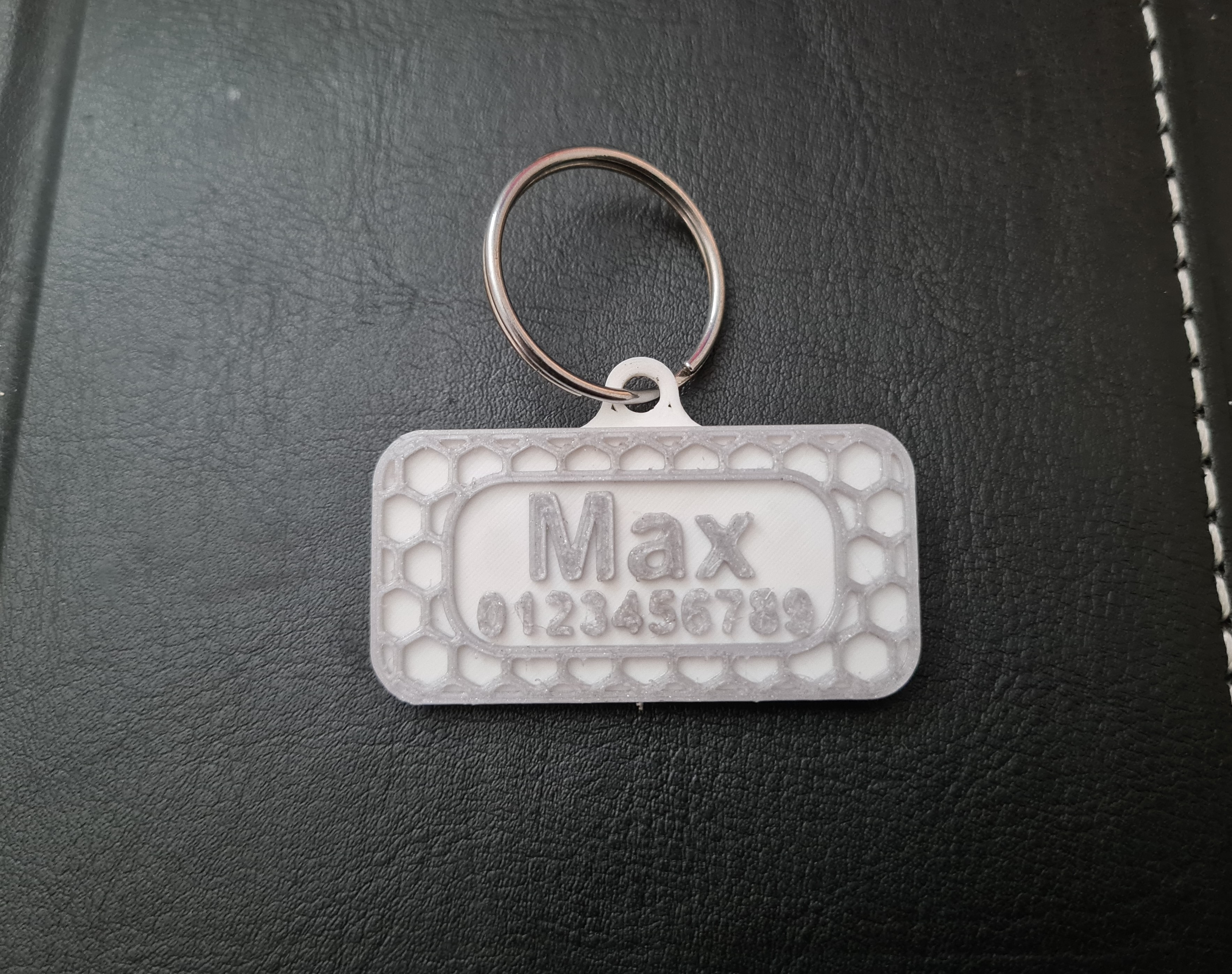 Hex Pattern Dog ID Tag - Fully Customisable in Fusion 360, 2 Colour ...