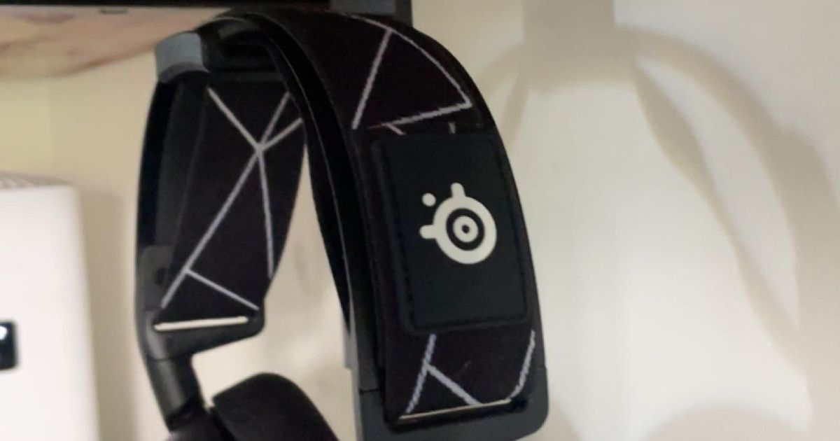 Hanging Headset Bracket by ScottishFoxx | Download free STL model ...