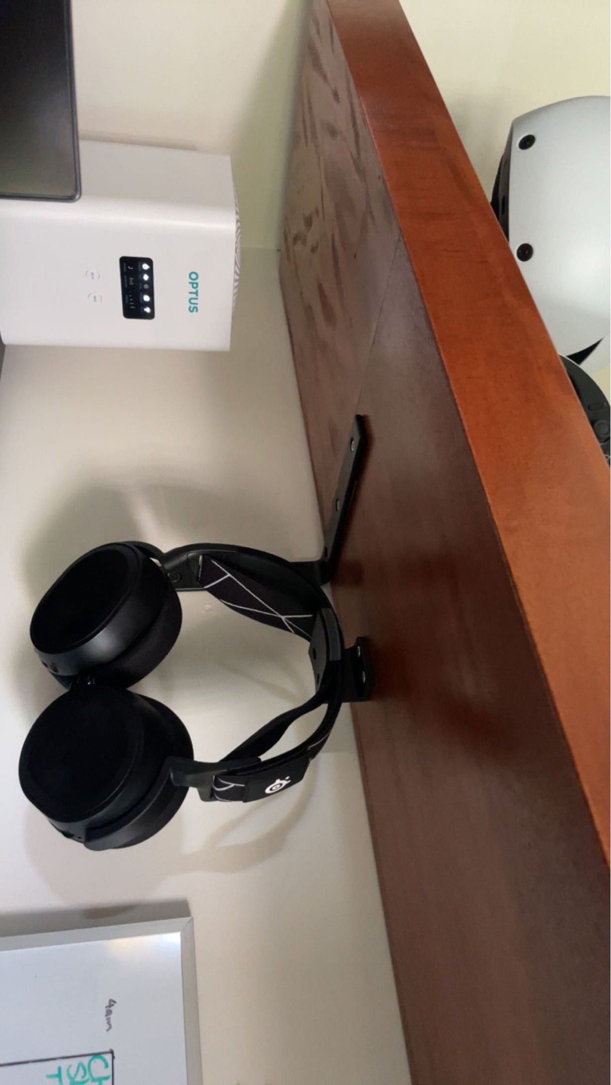 Hanging Headset Bracket by ScottishFoxx | Download free STL model ...
