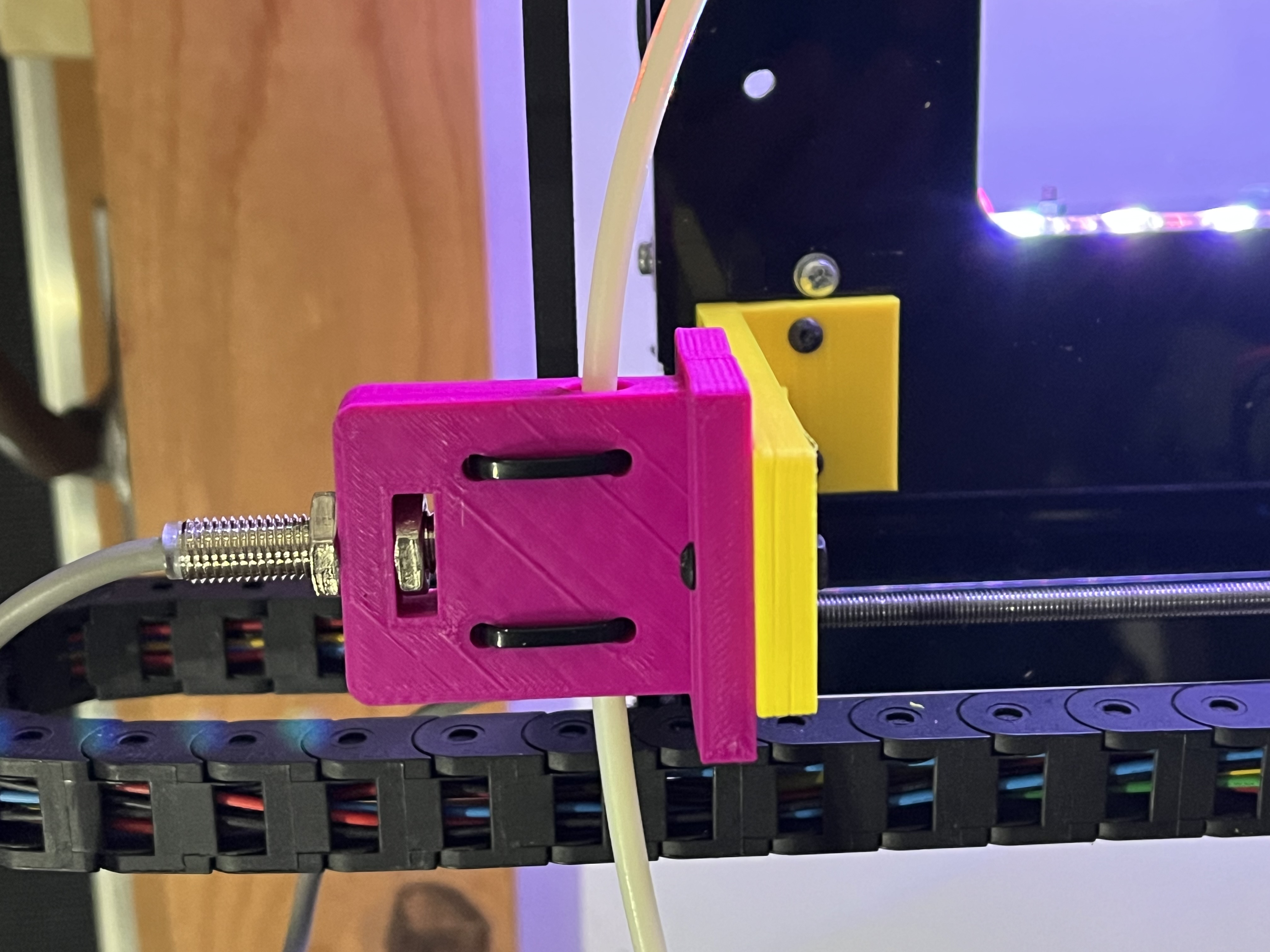 Improved Inductive Filament Runout Sensor/Filament Guide by ...