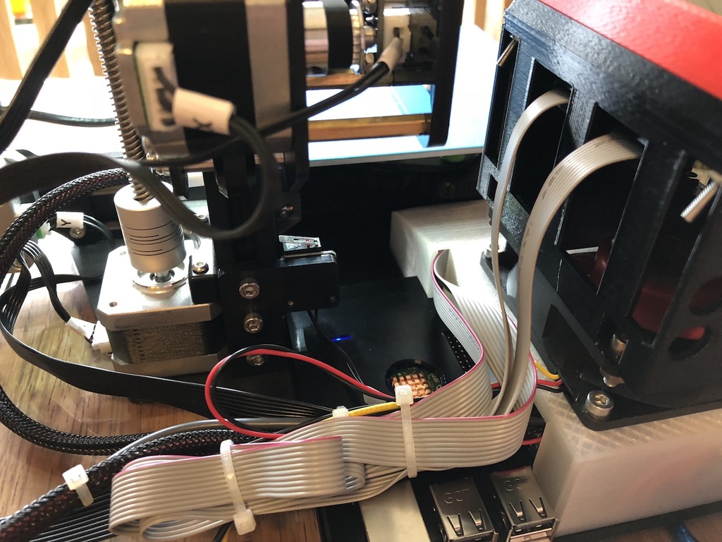 Creality Ender 2 - MKS Gen 1.4 + Raspberry Pi case by xXmarkXx ...