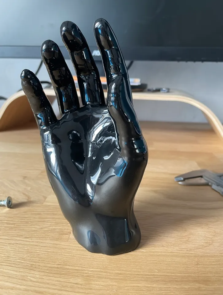 wall mountable hand by Leon | Download free STL model | Printables.com
