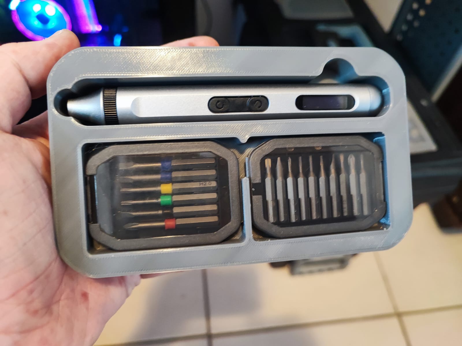 Eletric screwdriver case (with lid) by Felipe H | Download free STL ...