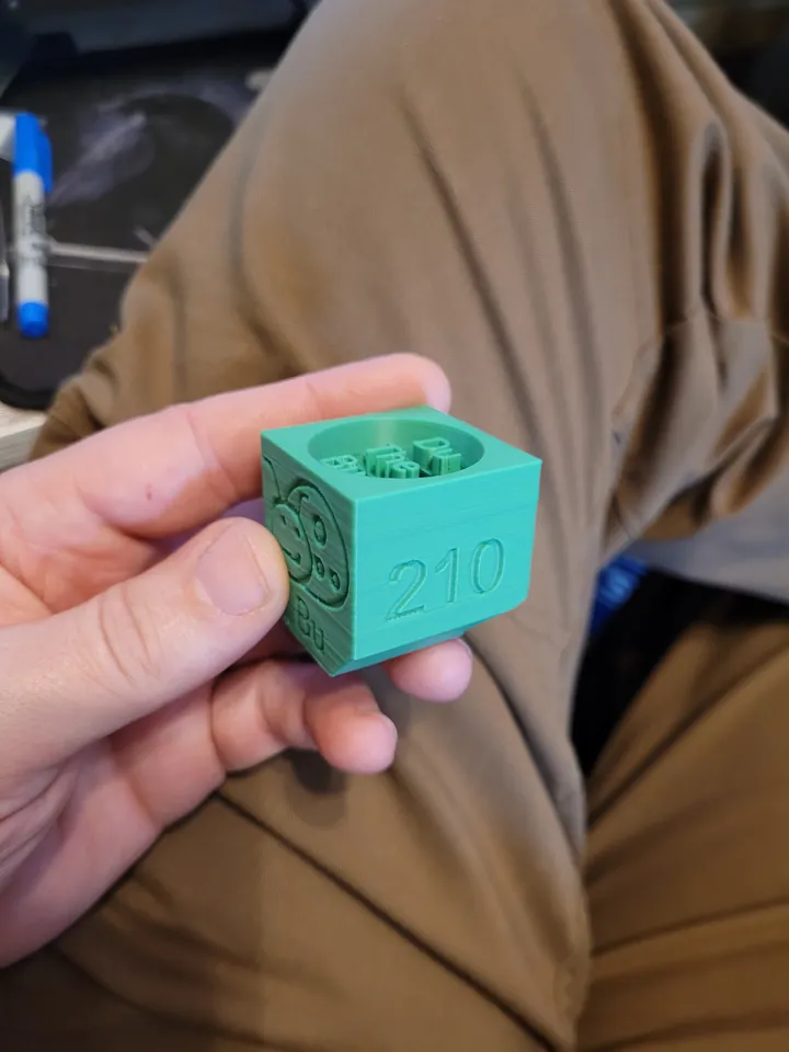 BugBu Cube by Rolls17 | Download free STL model | Printables.com