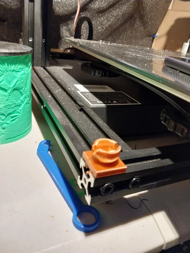 2020 extrusion 3d printer phone mount by 3dDesignsByPaul | Download ...