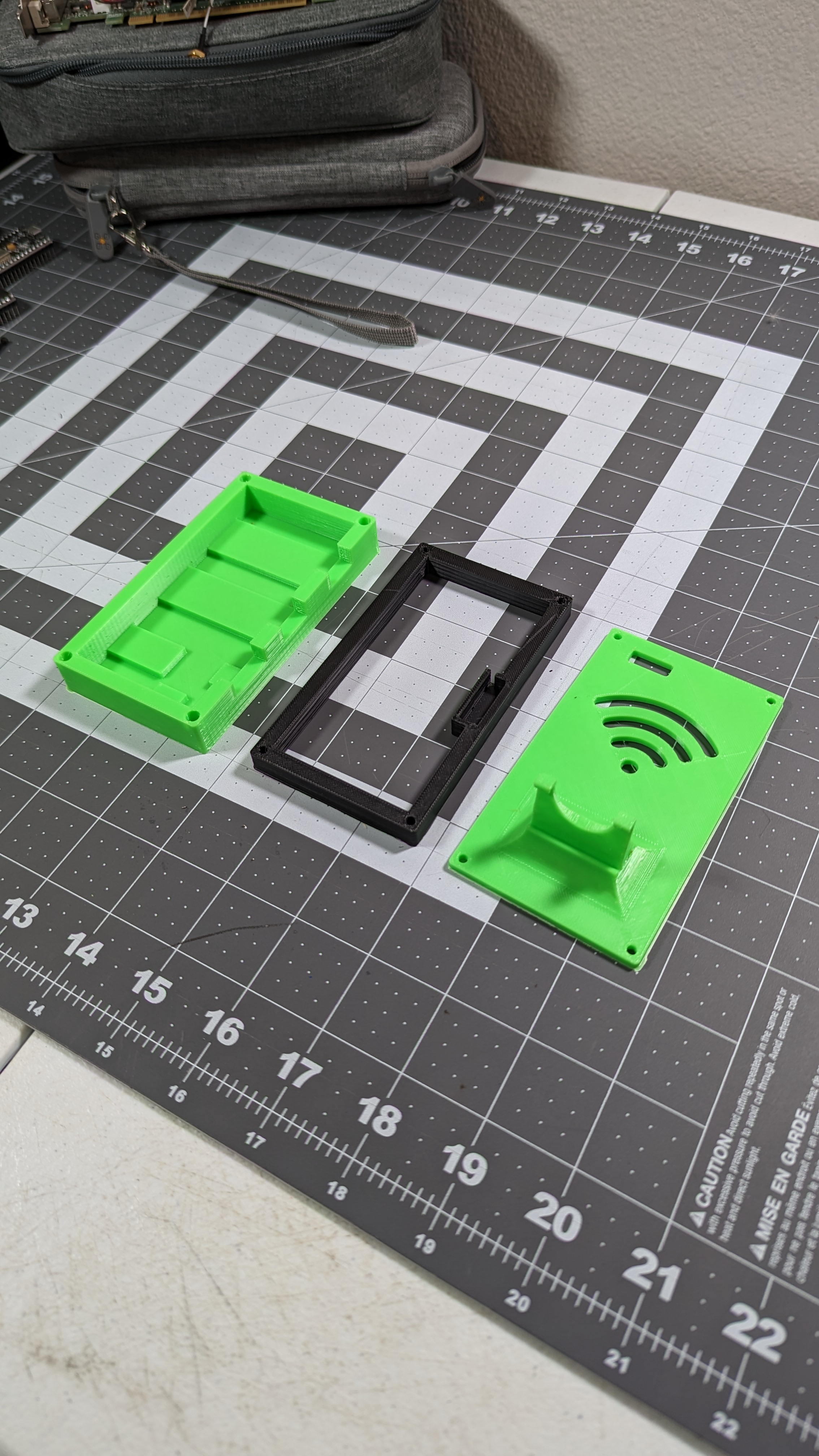 HackerBoxes 0089 WiSpy Case by 463N7 | Download free STL model | Printables.com
