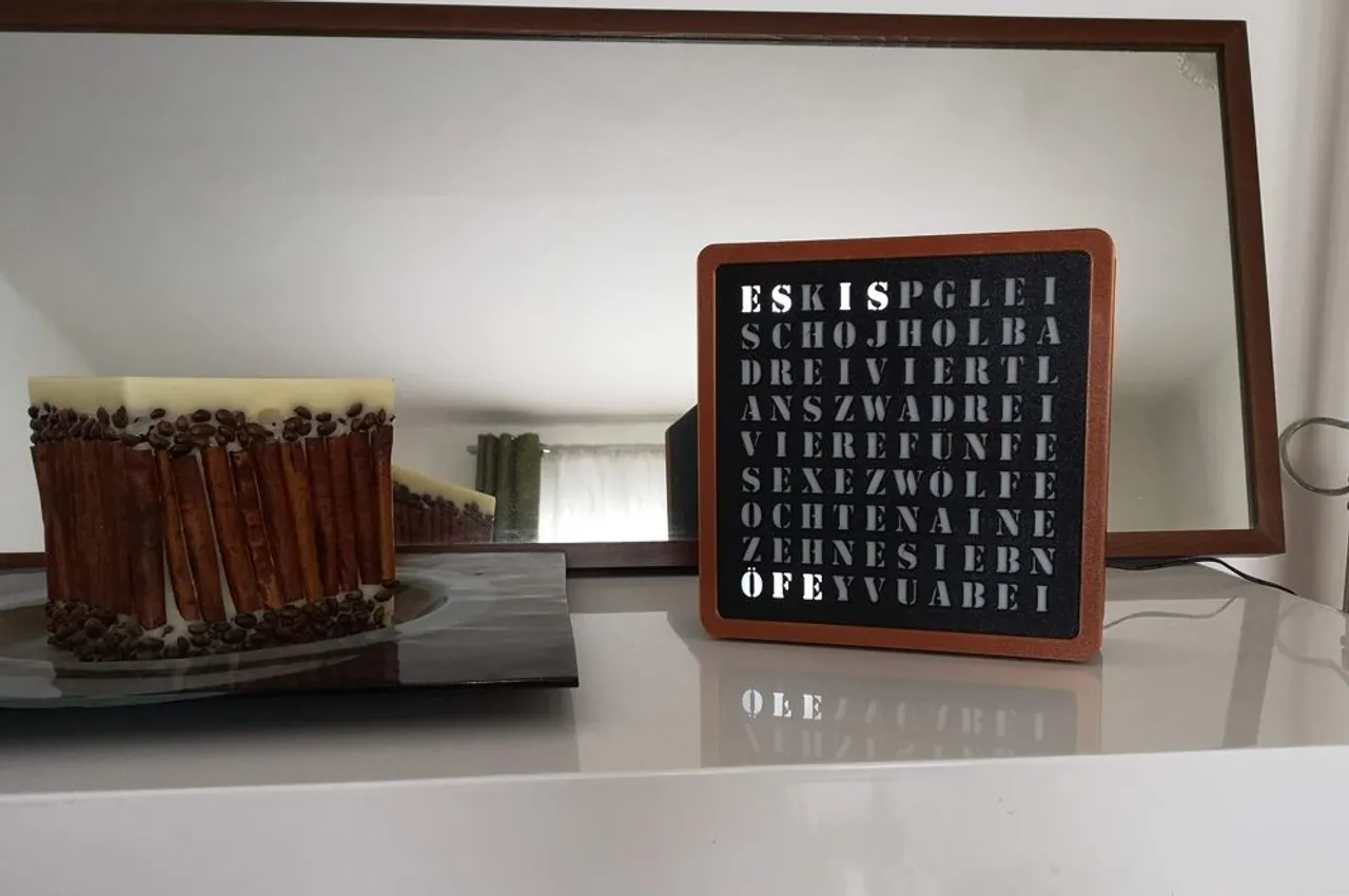Steirische Wort Uhr (Styrian Dialect Word Clock) by bunnyology ...