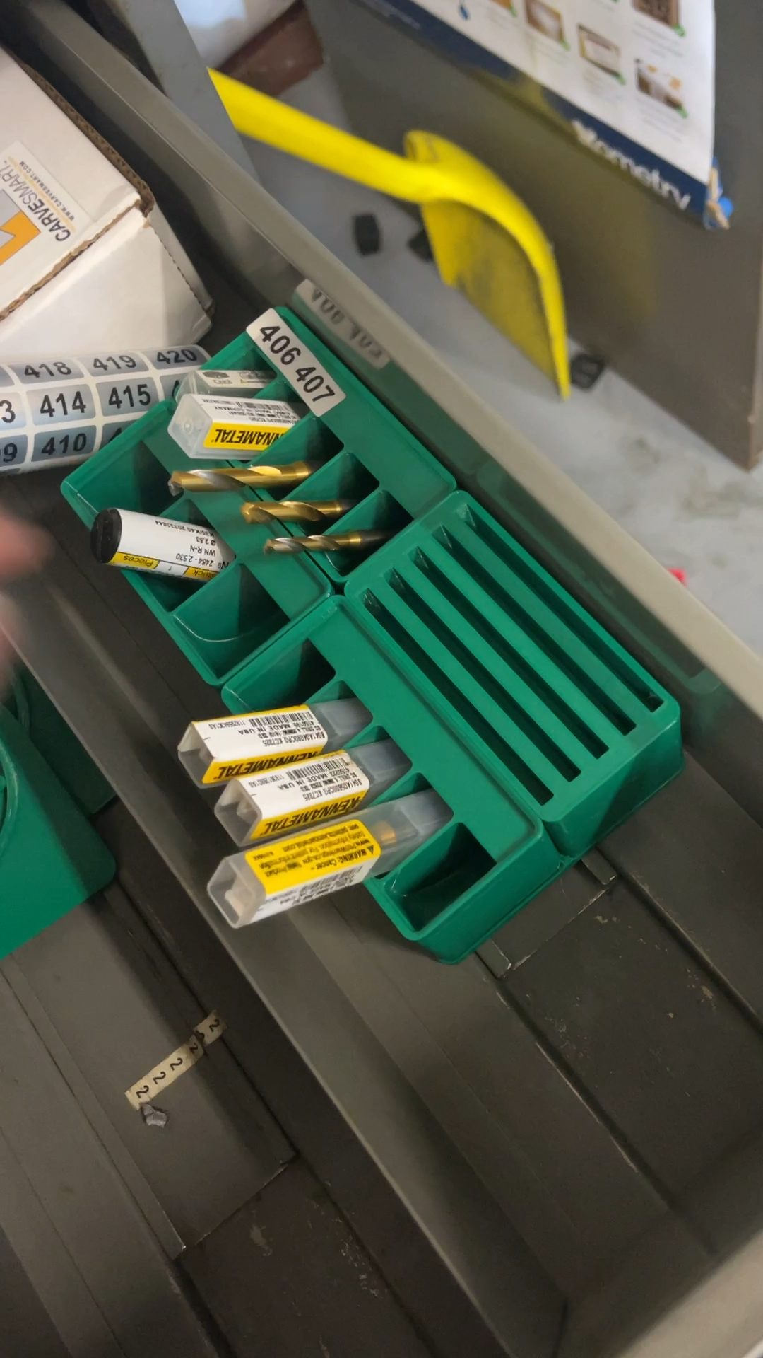 Gridfinity 2x1x6 CAT 40 Tool Tag Slots by Krusen2015 | Download free ...