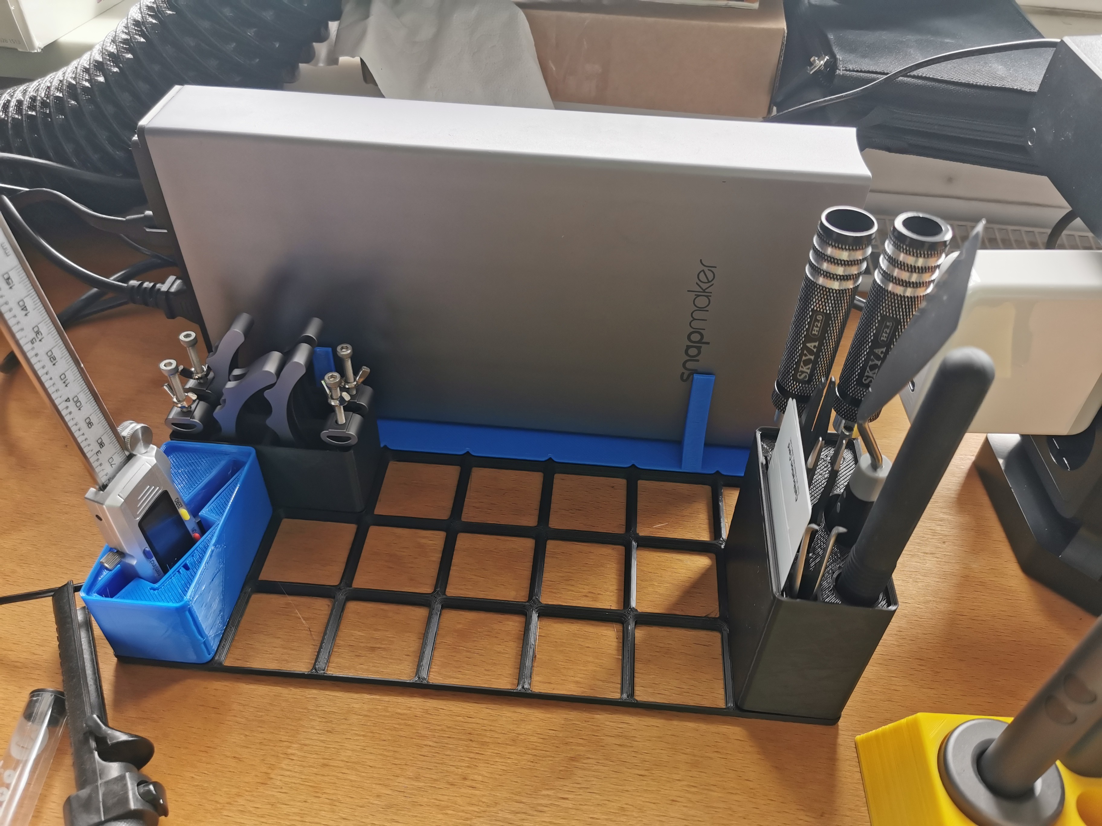 Gridfinity PSU Stand for Snapmaker by Valen | Download free STL model ...