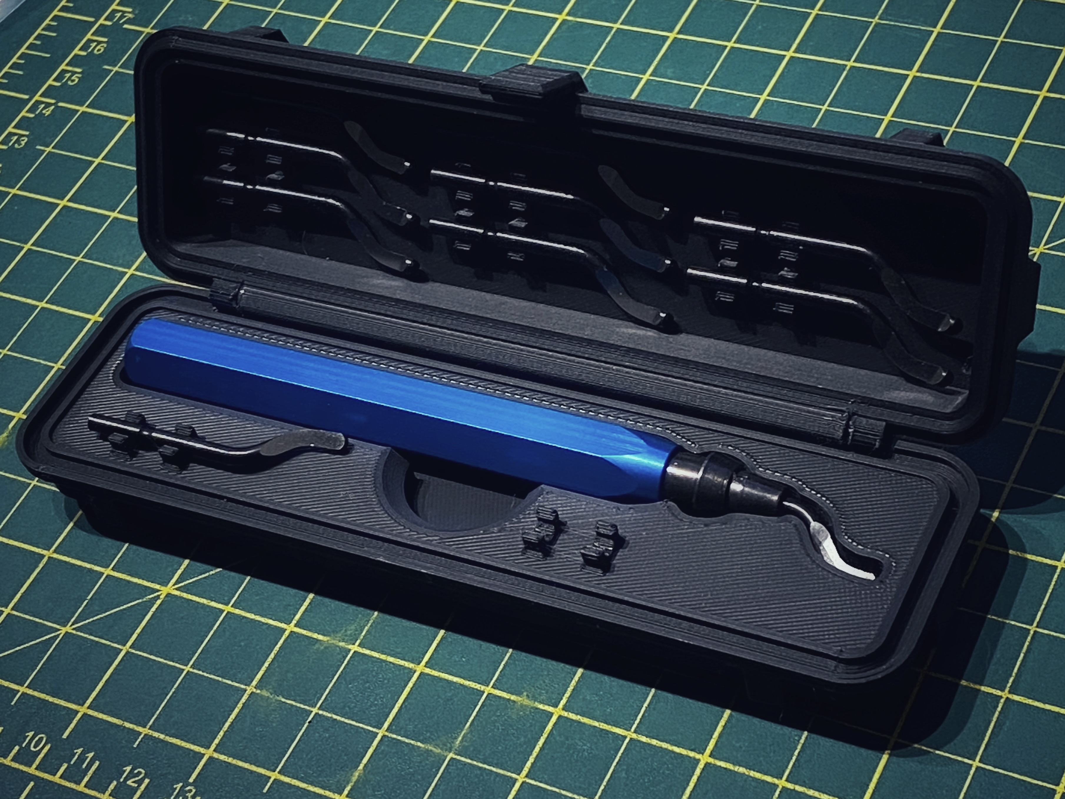 Deburring Tool Case REMIX by 3DPrintDemon | Download free STL model ...
