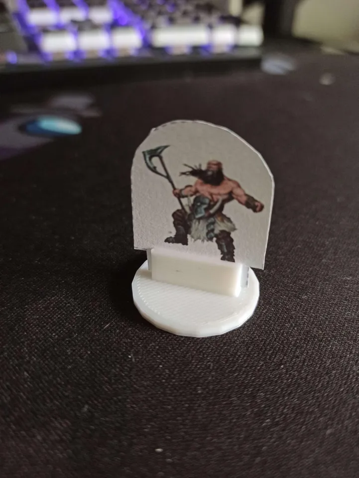 D&D Papercraft Mini Stand by That one guy | Download free STL model ...
