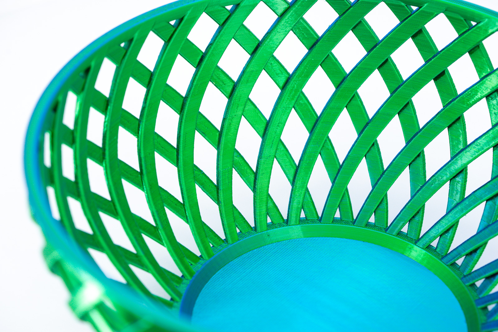 Beautiful Woven Basket in 142 Sizes. by Lucky Resistor | Download free ...