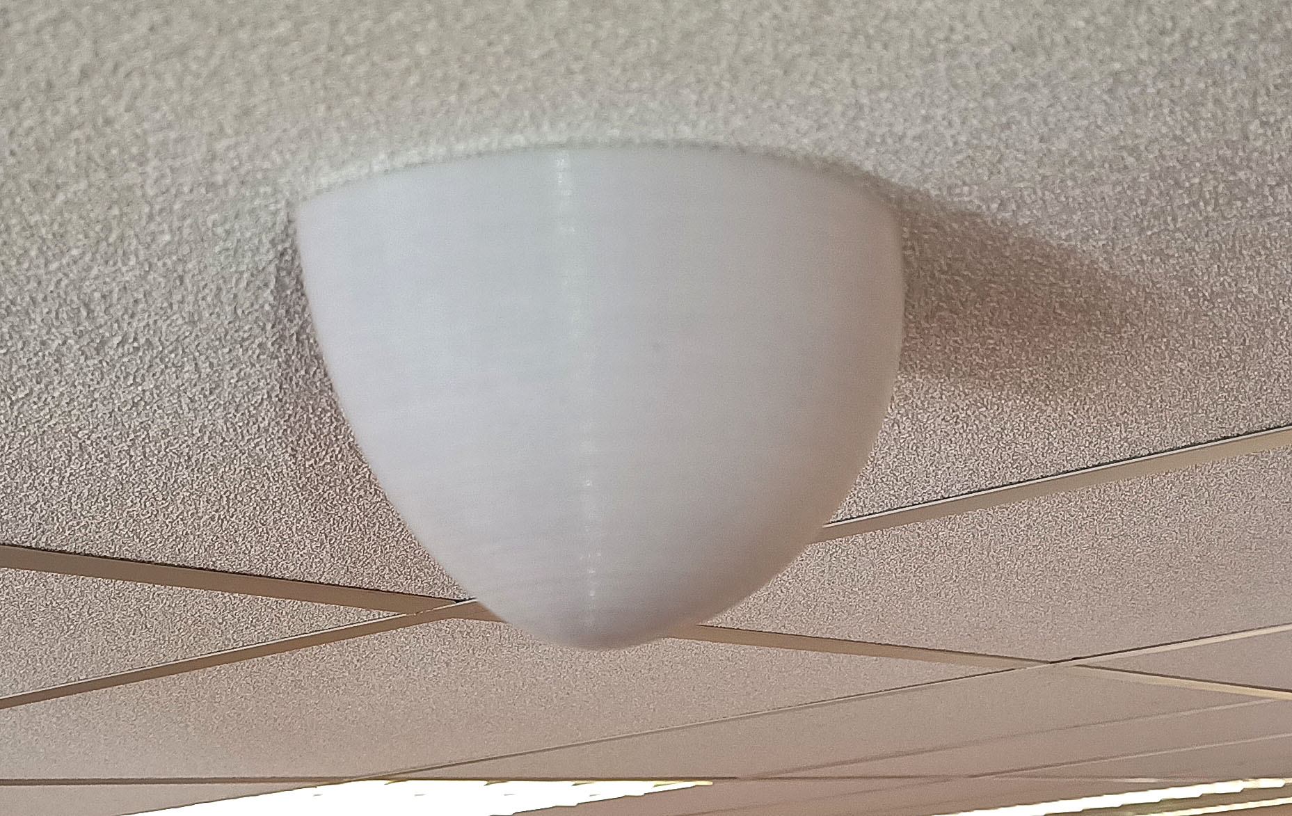 Logitech C920 Webcam Ceiling Mount by Spudd78 | Download free STL model ...