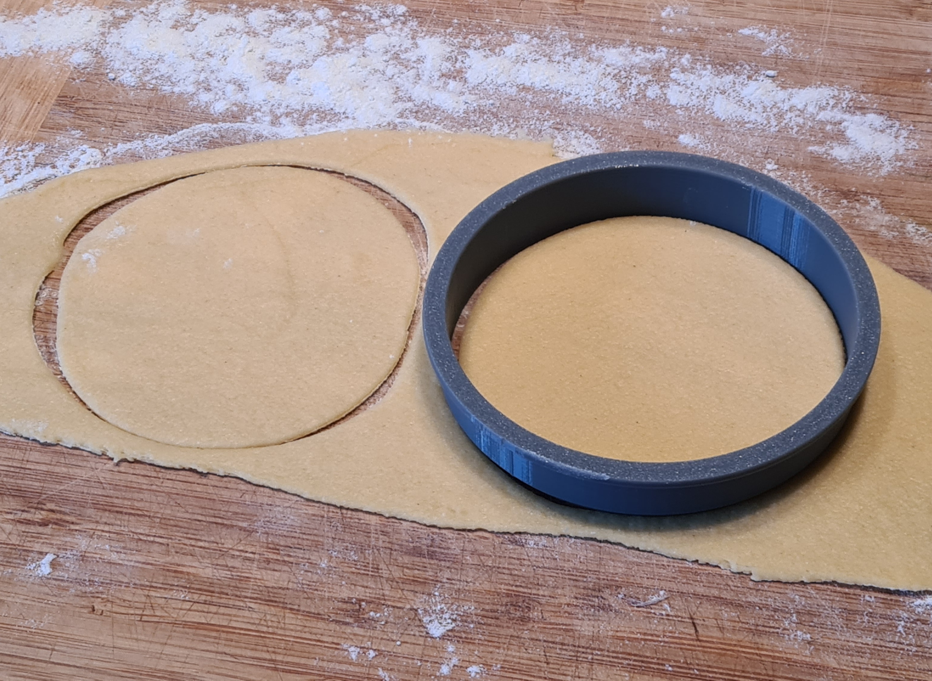 Pasta Cutter 10 cm / 4 inch by PointNemo | Download free STL model ...