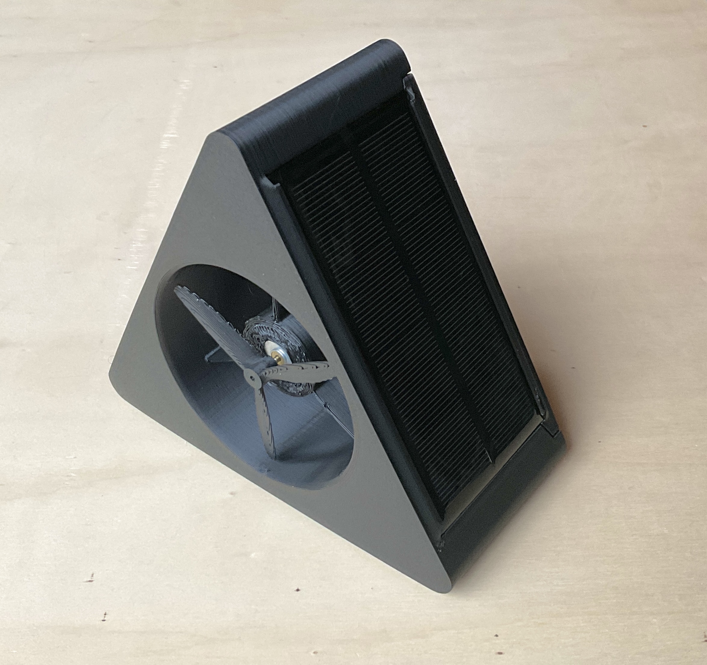 Solar-powered fan by H3dSprint | Download free STL model | Printables.com