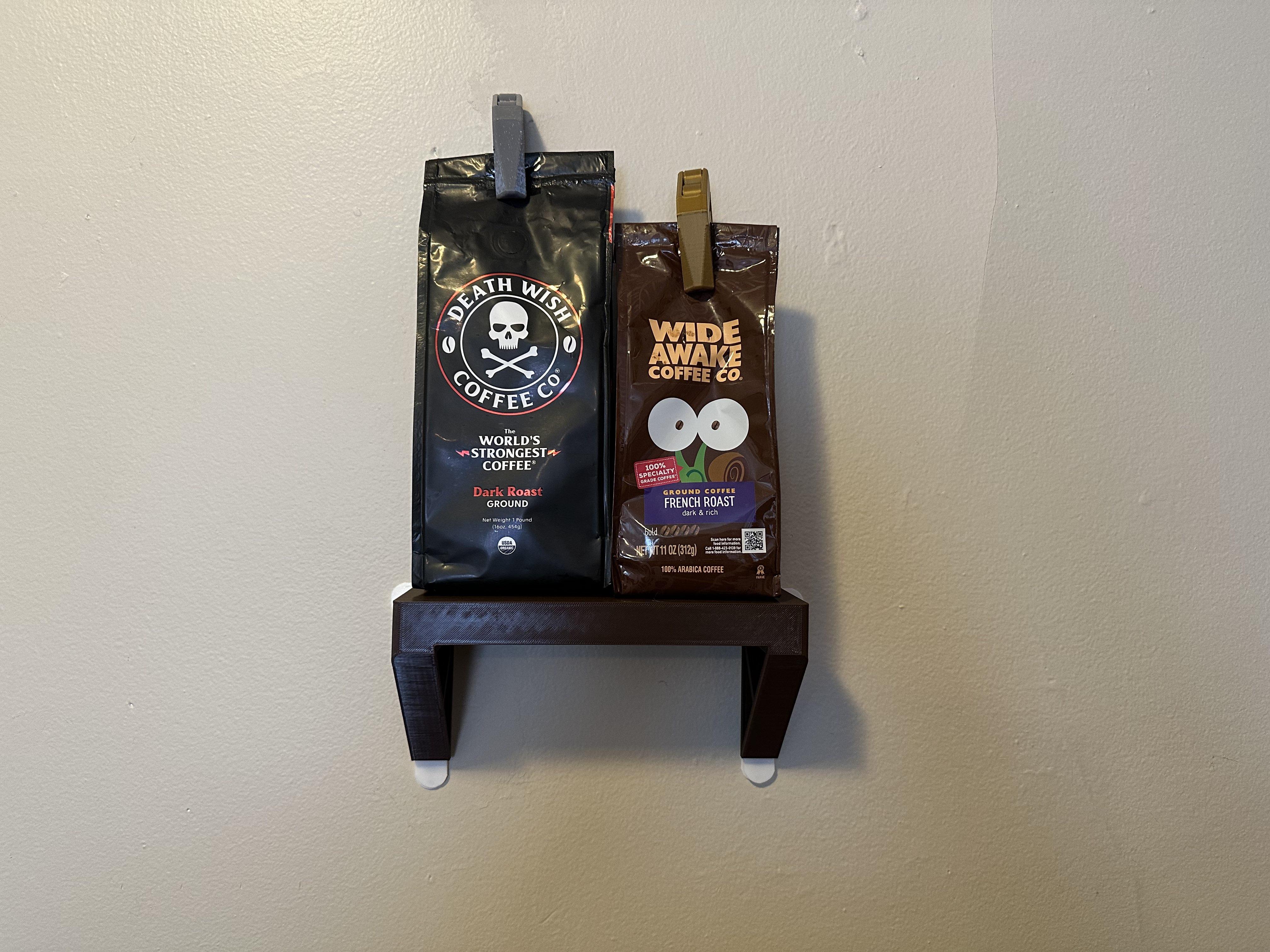 Simple Wall Shelf for 3M Command Strips by ZoroSeerus | Download free ...