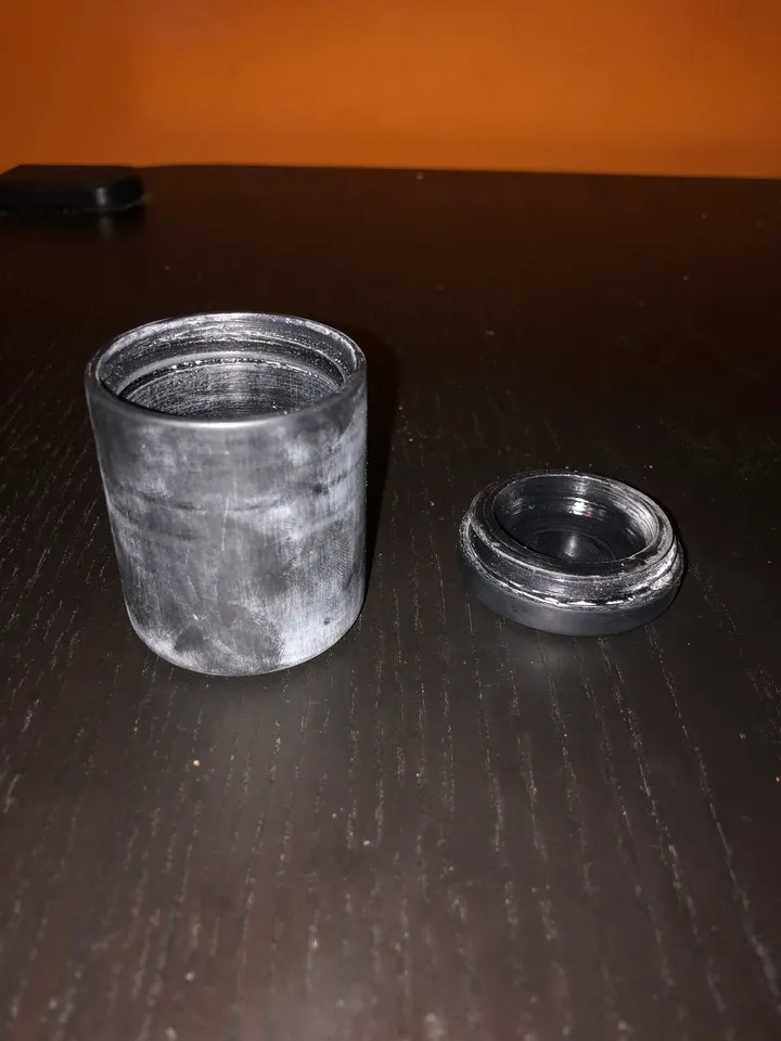 Small Threaded Container by Alzorm Designs | Download free STL model ...