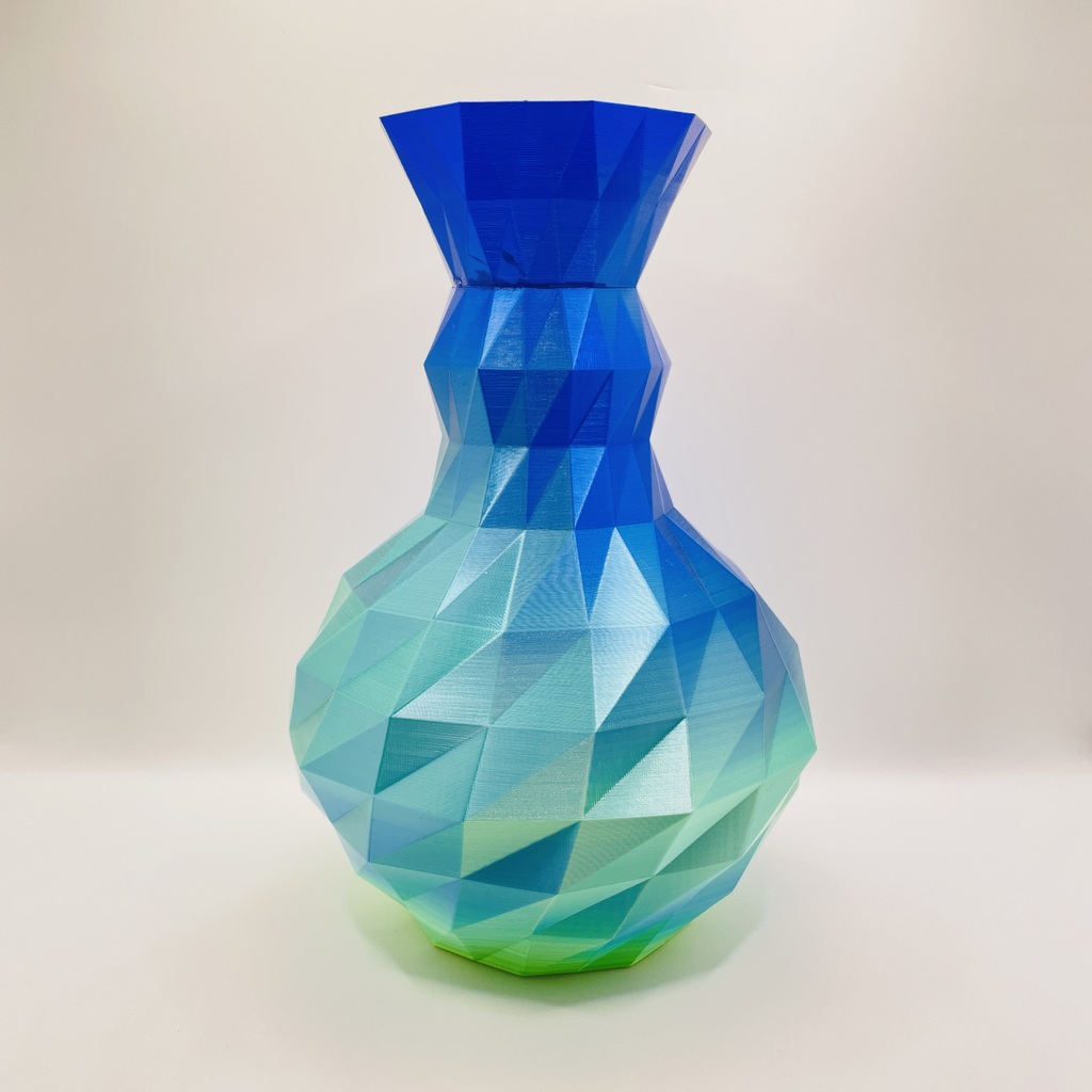 LOW POLY VASE SET - 4 DESIGNS by EndK7 | Download free STL model ...