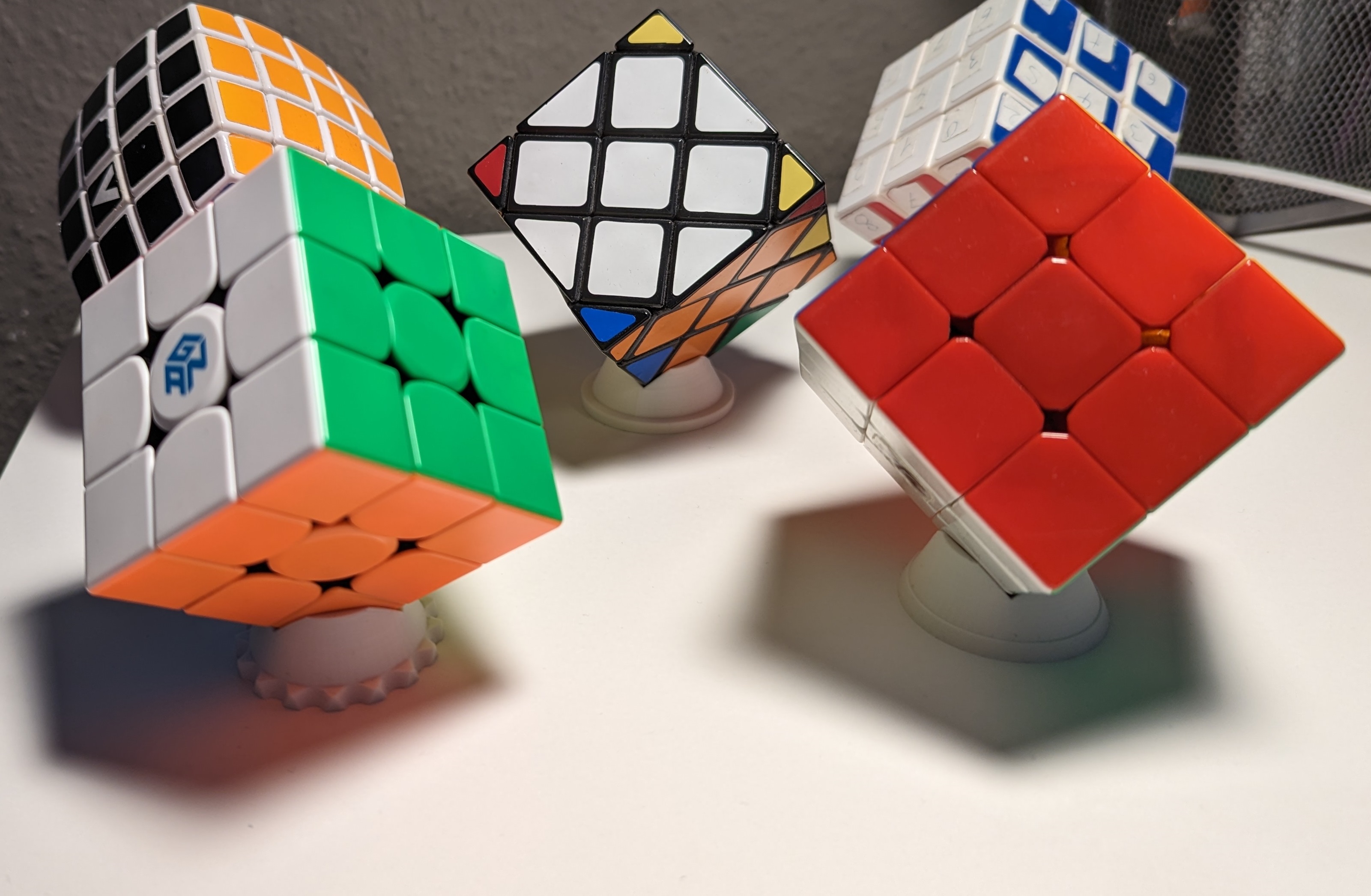 Rubiks Cube Stand by Vazzed | Download free STL model | Printables.com