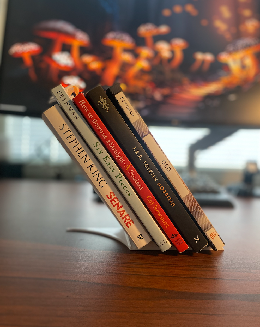 Leaning bookend by Filip Arle | Download free STL model | Printables.com