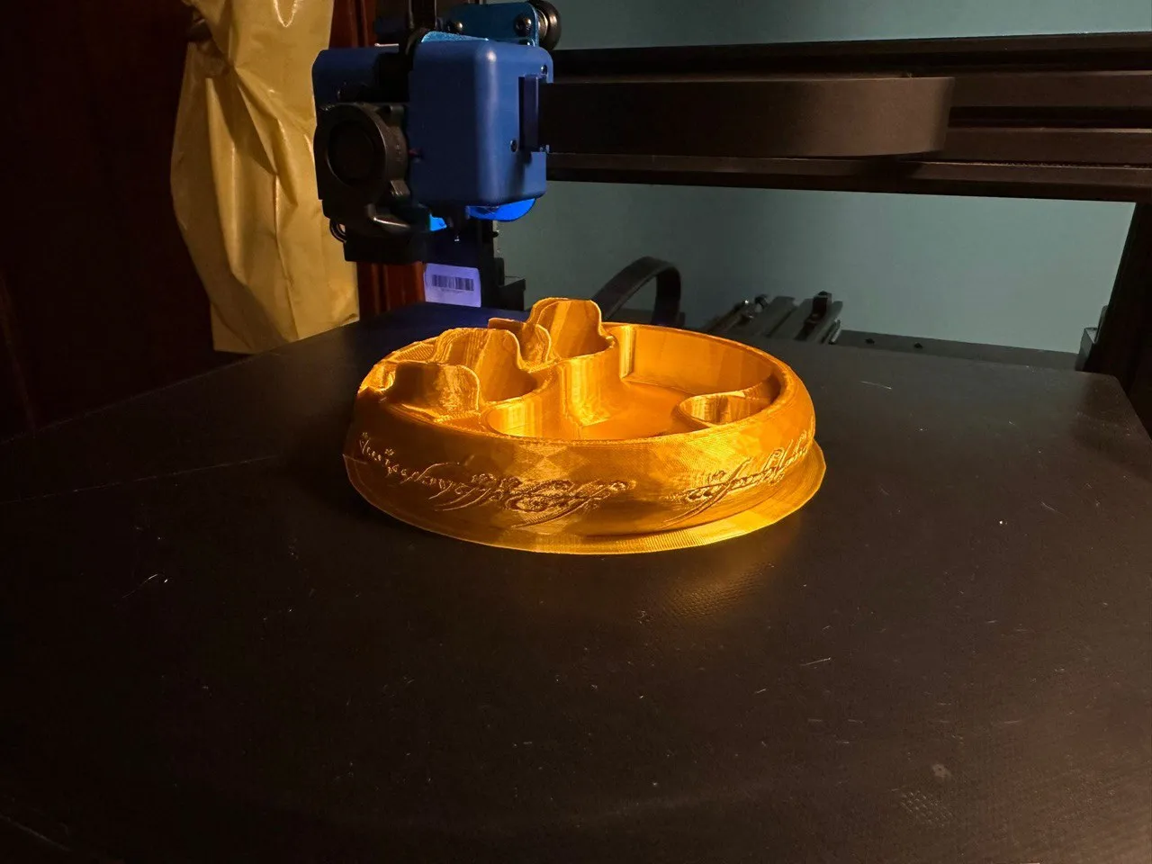 Lord of the rings pipe stand by maker_F | Download free STL model ...