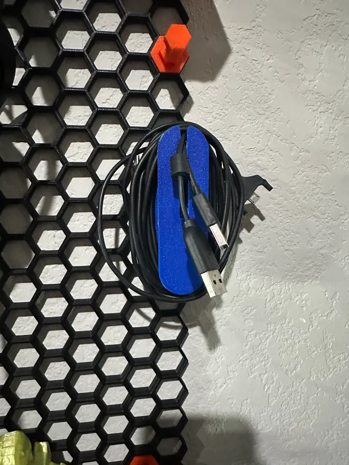 Cable wrap/organizer for honeycomb wall by brandon robinson | Download ...