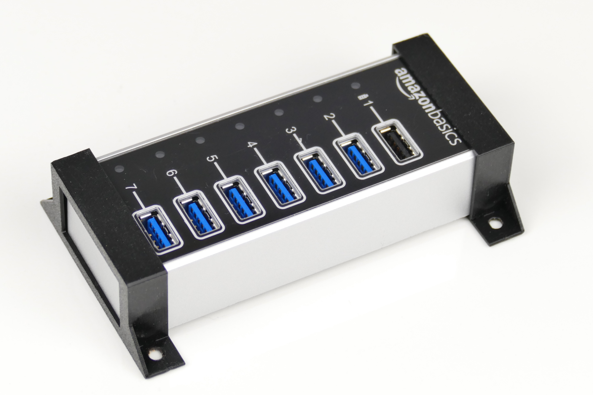 Mounting Brackets for Amazon Basics USB 3.0 Hub by Jan-E.de | Download ...