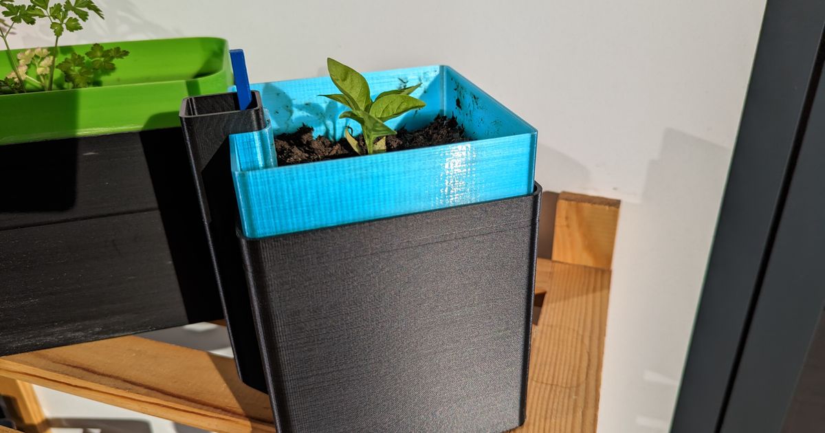 Self-watering square planter (fix) by Celta | Download free STL model ...