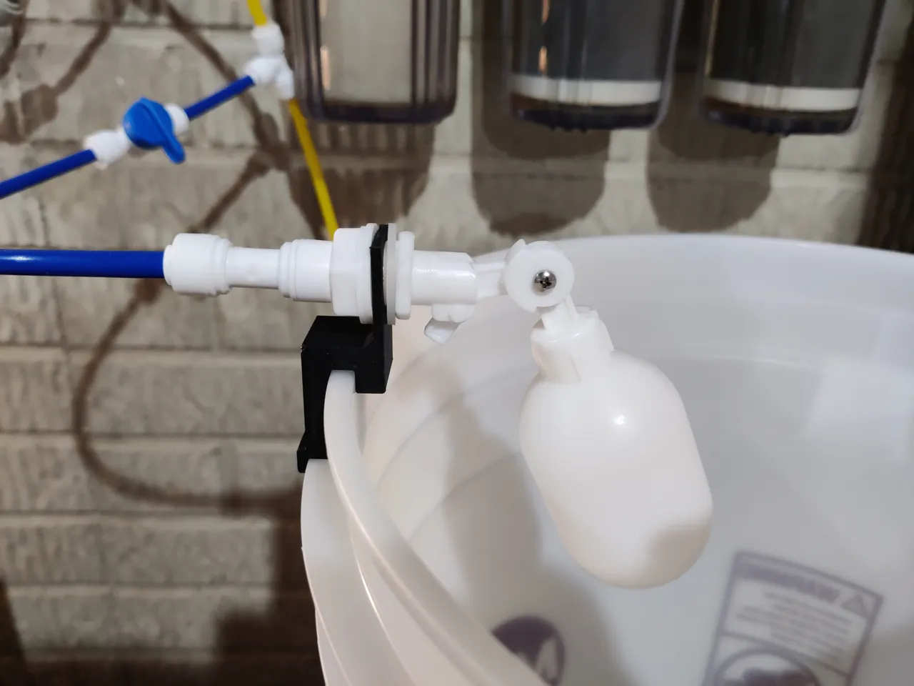MoreBeer Bucket Float Mount by idq | Download free STL model ...