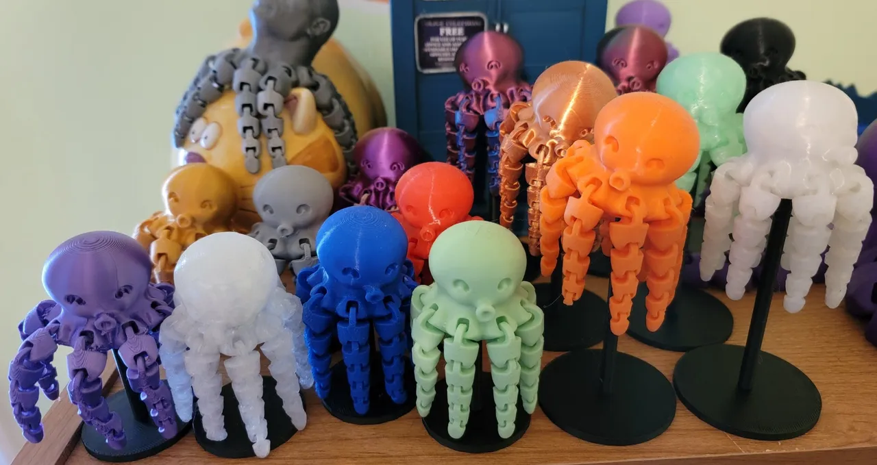 Cute Mini Octopus Stand v1 by Hunter Rose | Download free STL model ...