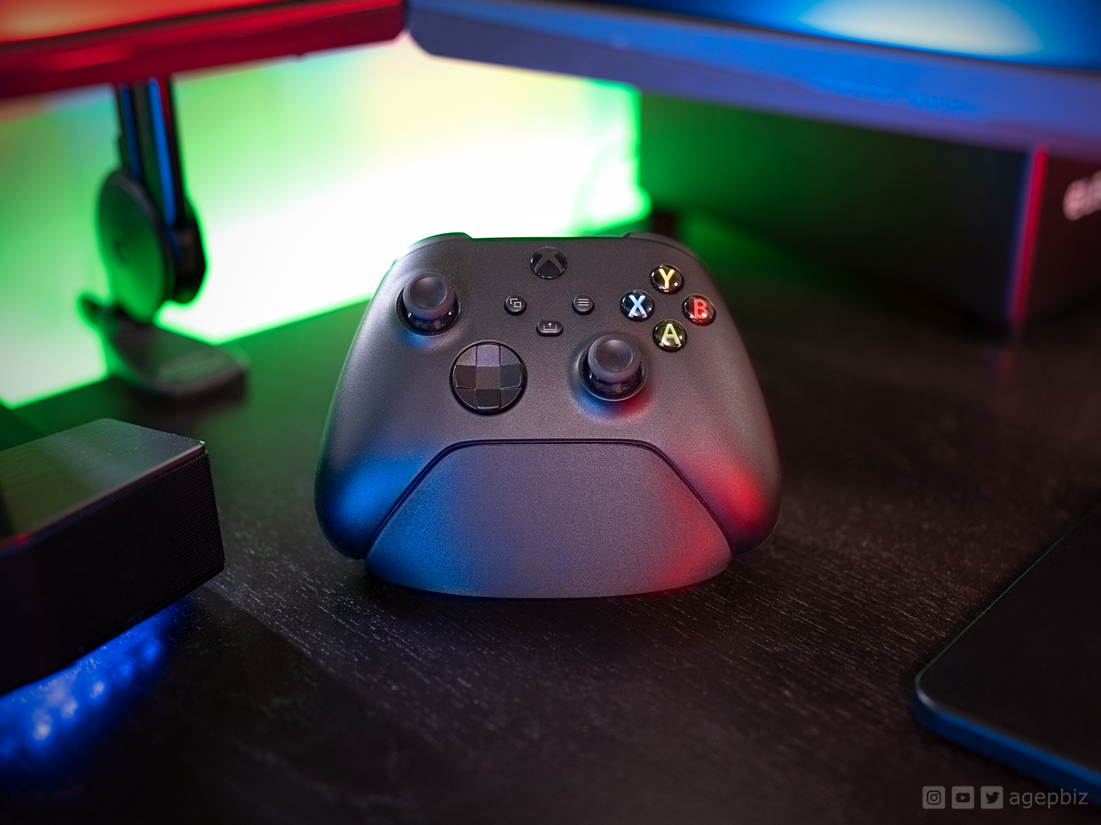 Minimalistic Xbox Controller Stand von agepbiz | Kostenloses STL-Modell ...