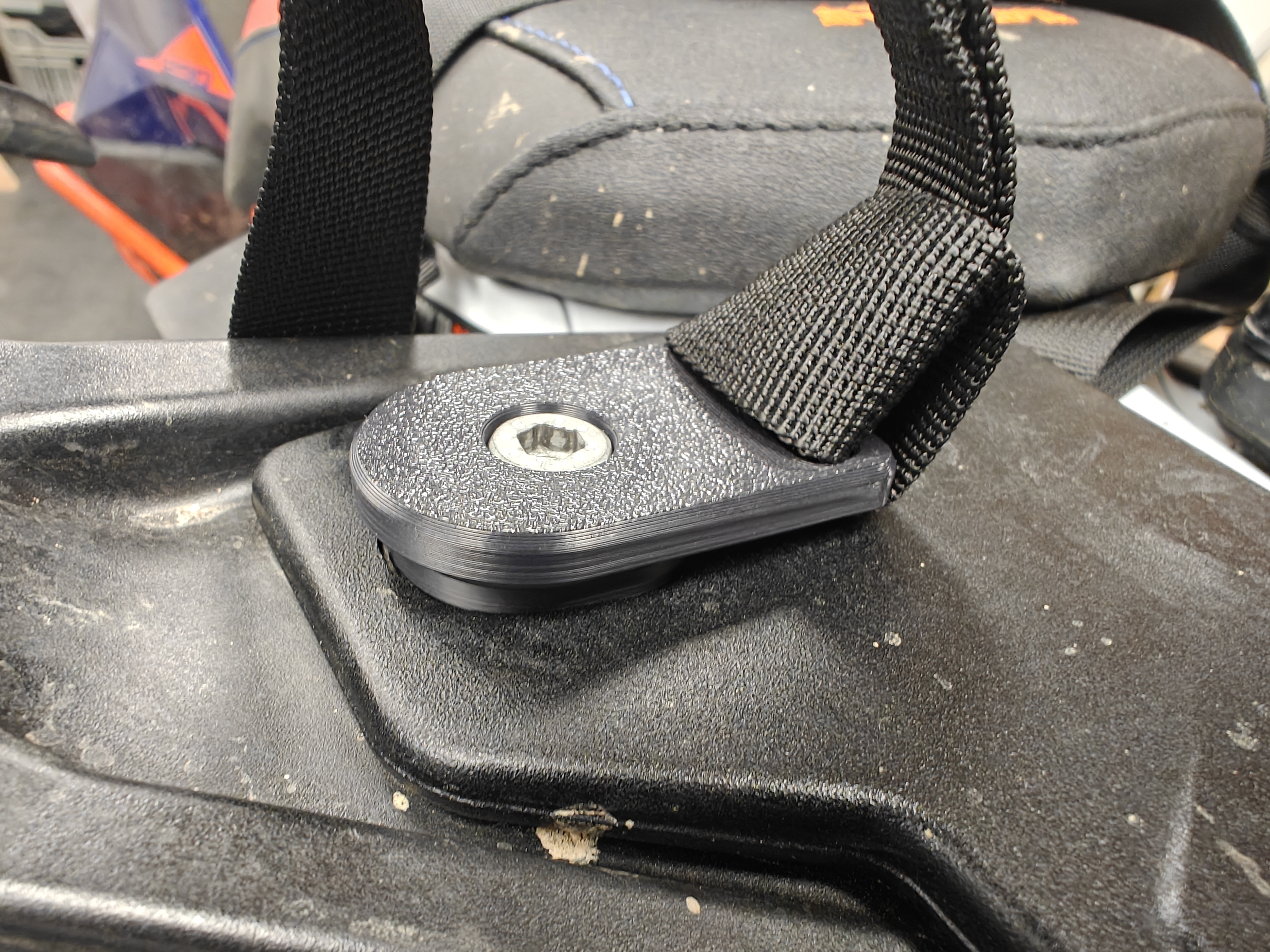 KTM 1290 Super Adventure 27mm luggage strap point — STL Grátis | 3DFinder