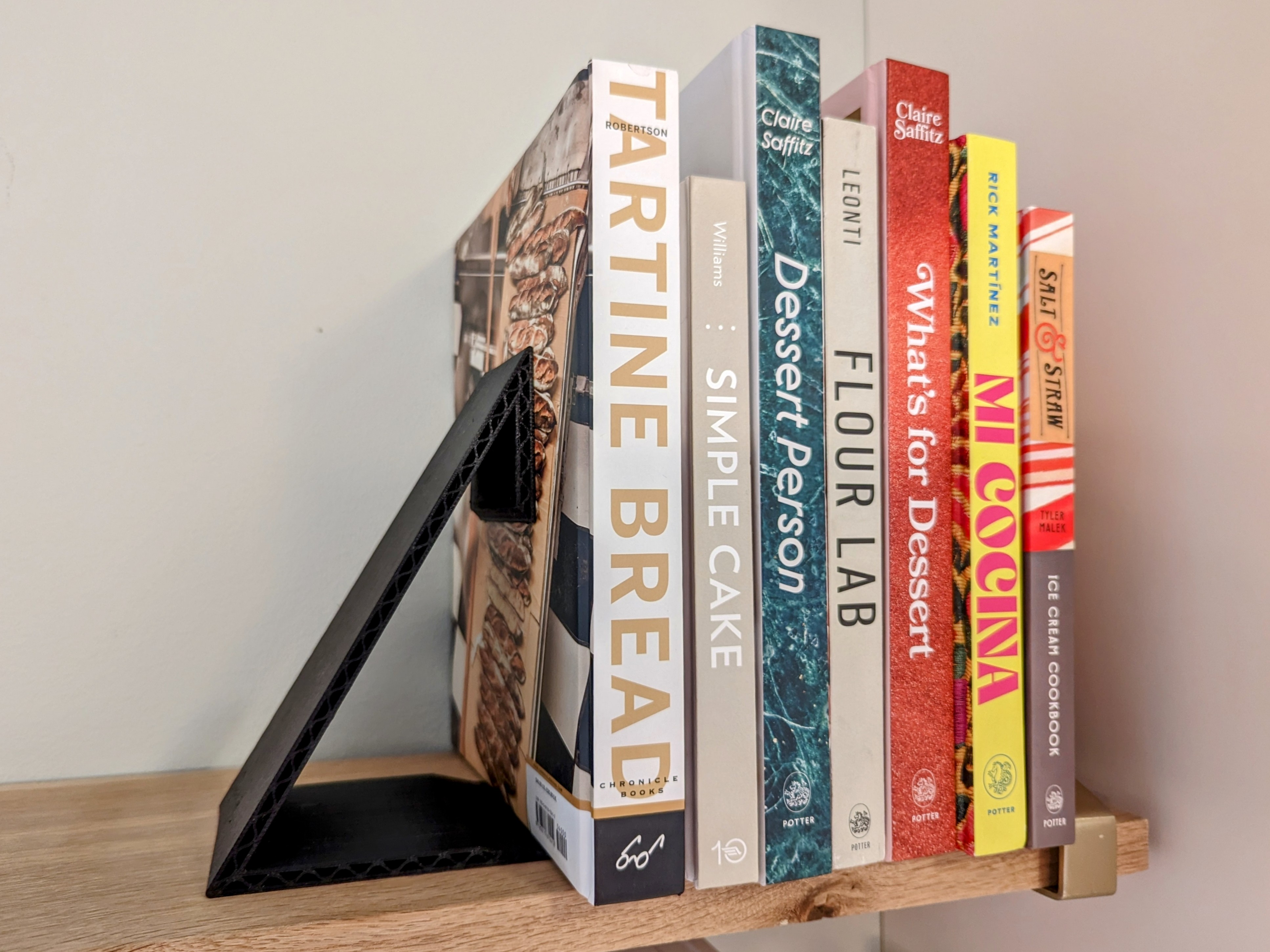 Simple and Effective Bookend by cdrehfal | Download free STL model ...
