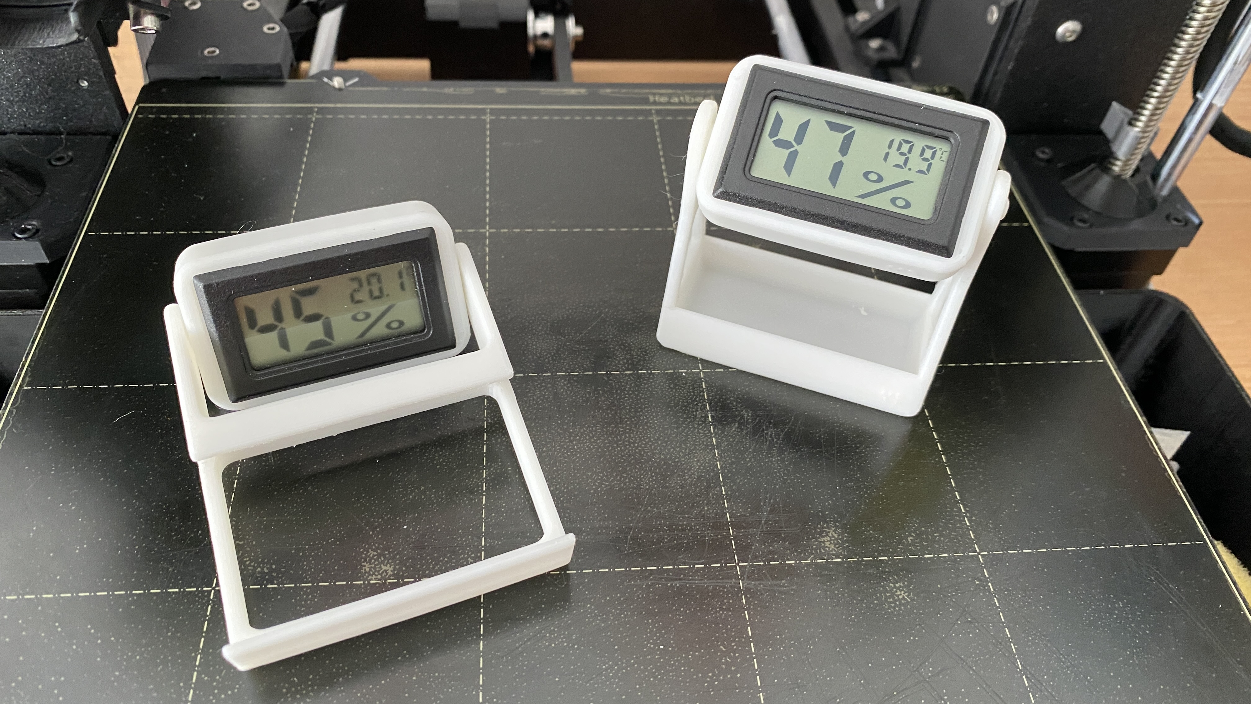 Temperature & Humidity Meter Stand or holder for Prusa i3 MK3 360 ...