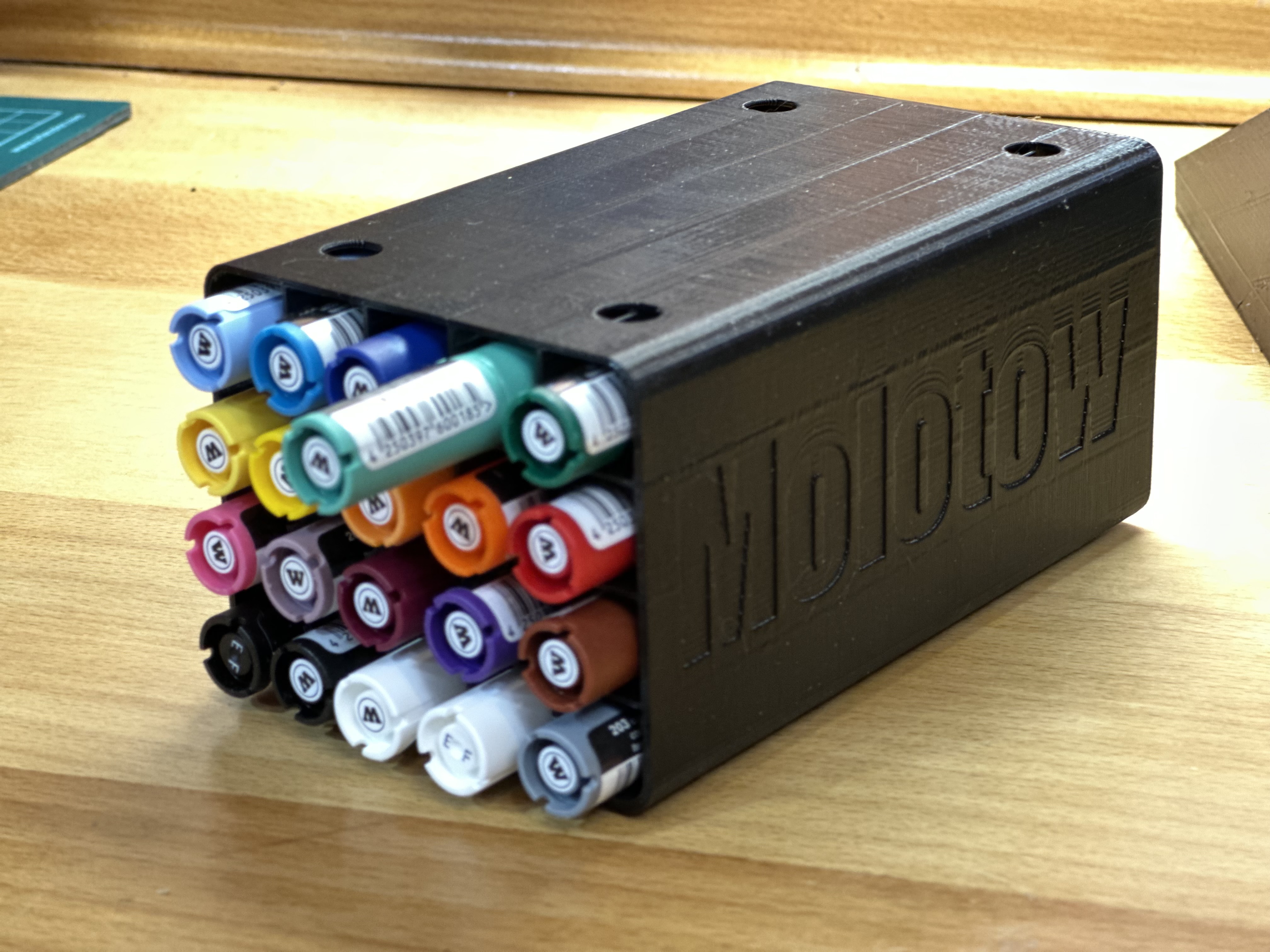 Stackable case for 20 Molotow Acrylic Pens (13mm) +/- base by Clamikra ...