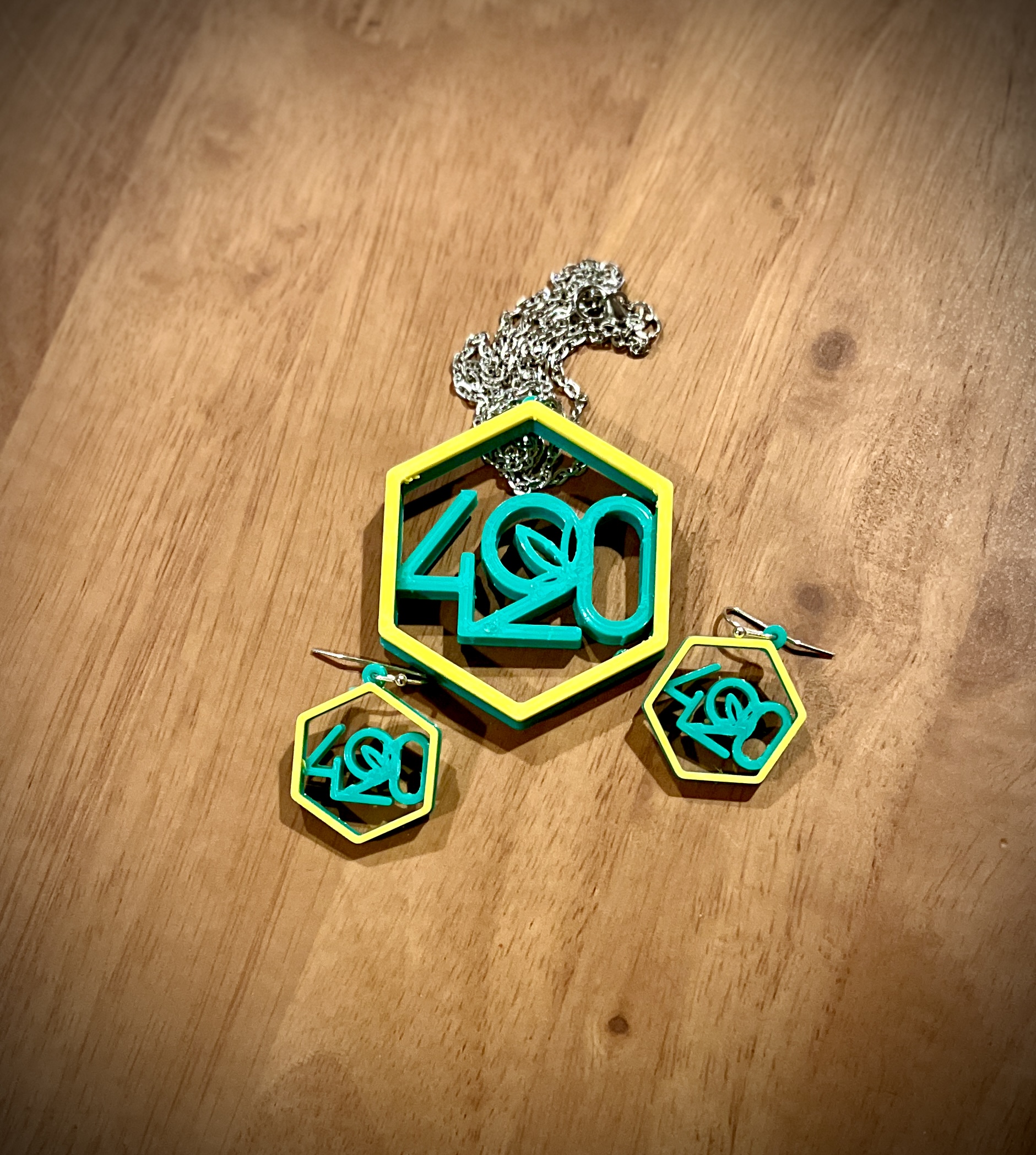 420 Cannabis Day Pendant and Earring set by Rawlus | Download free STL ...