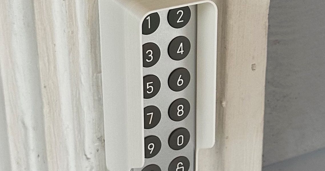 Wyze Lock Keypad Privacy Shroud by zillions | Download free STL model ...