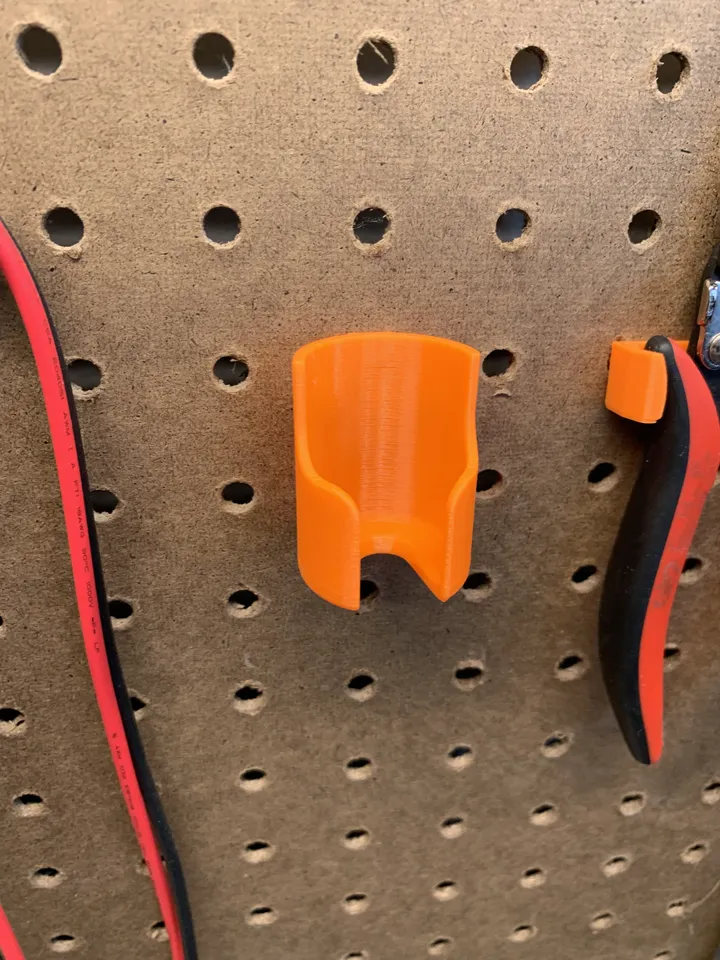 1 Inch Pegboard LTT Screwdriver Holder by kwfredeen | Download free STL model | Printables.com