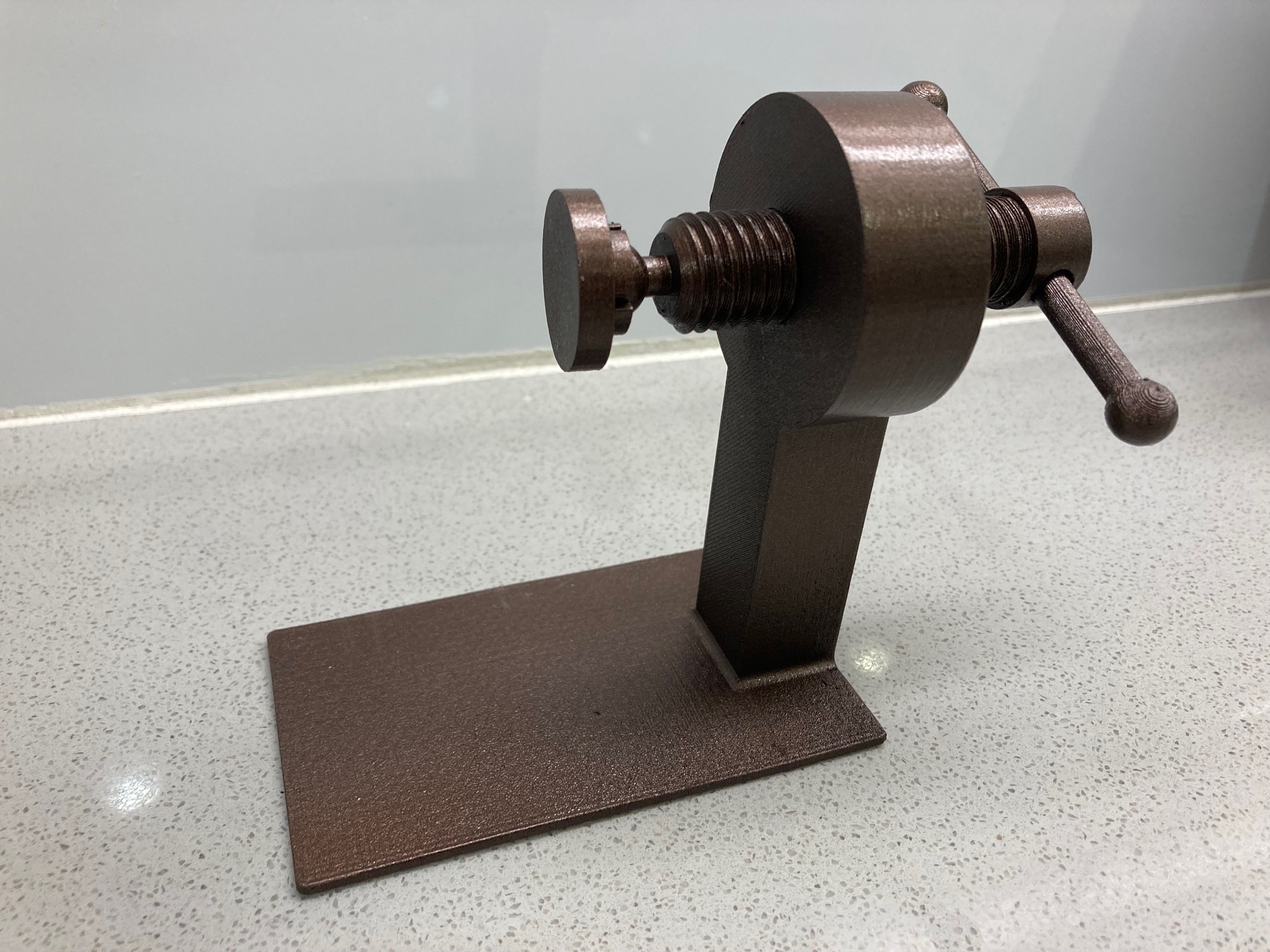 Vintage Style Bookend Vice by StrandedOrg | Download free STL model ...