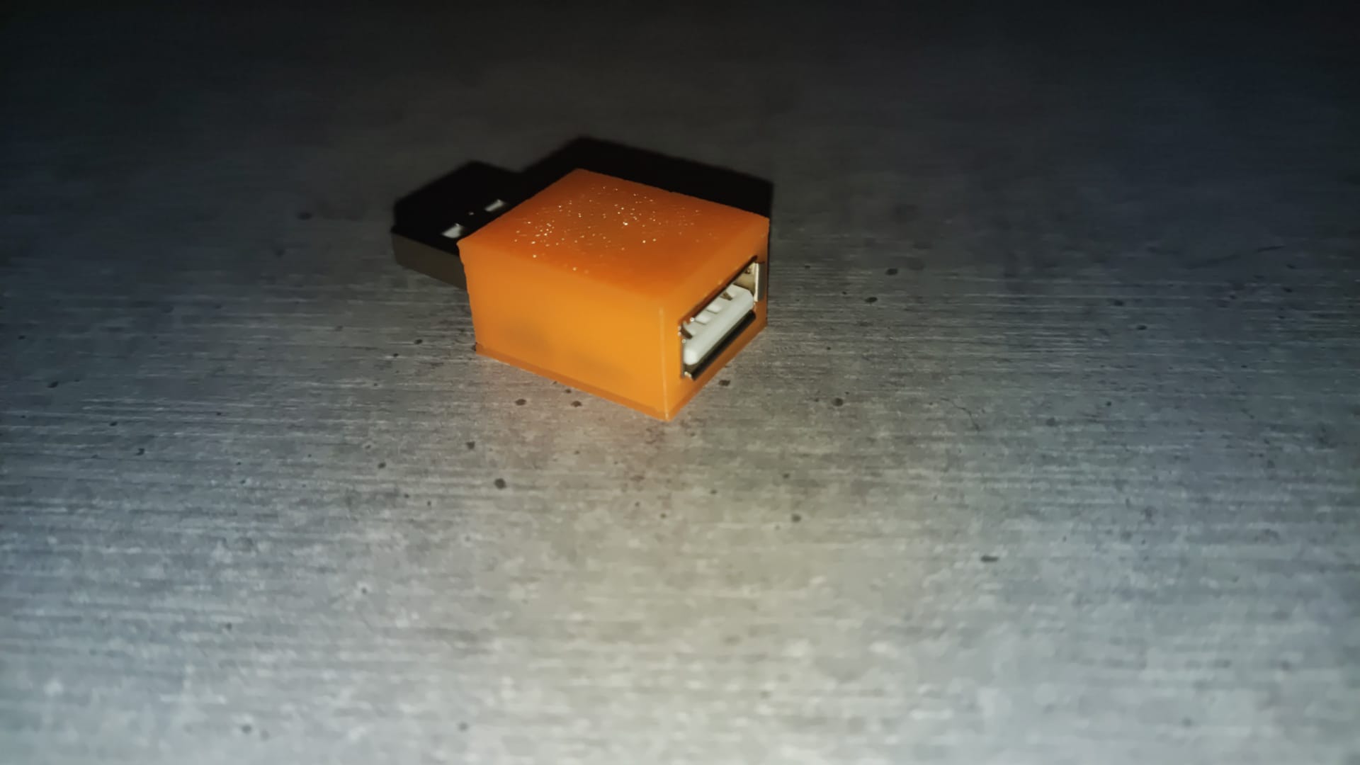 USB Data Blocker Gehäuse by Space Invader | Download free STL model ...