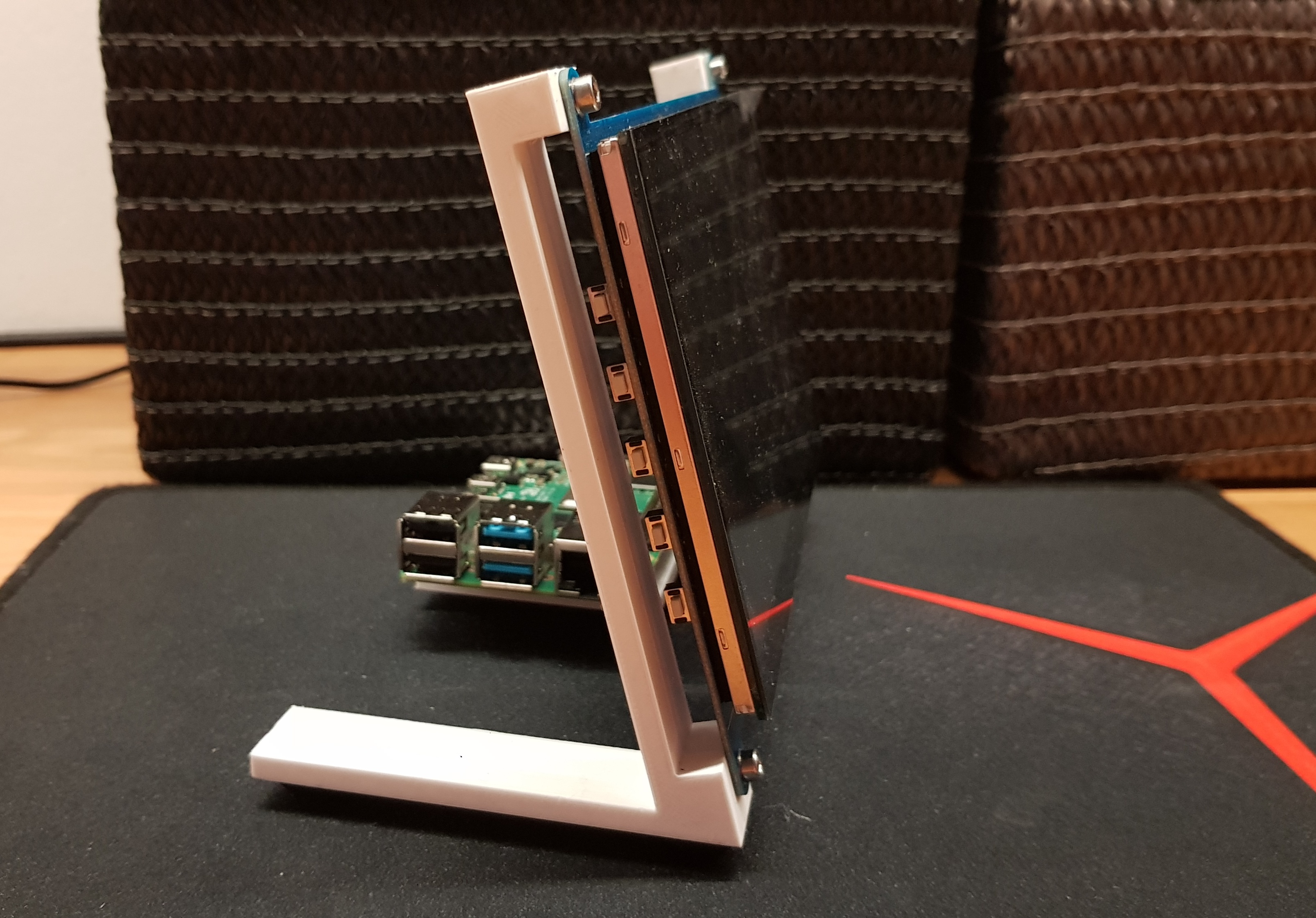 Waveshare 7" LCD / Raspberry Pi Development Holder by heximcz ...
