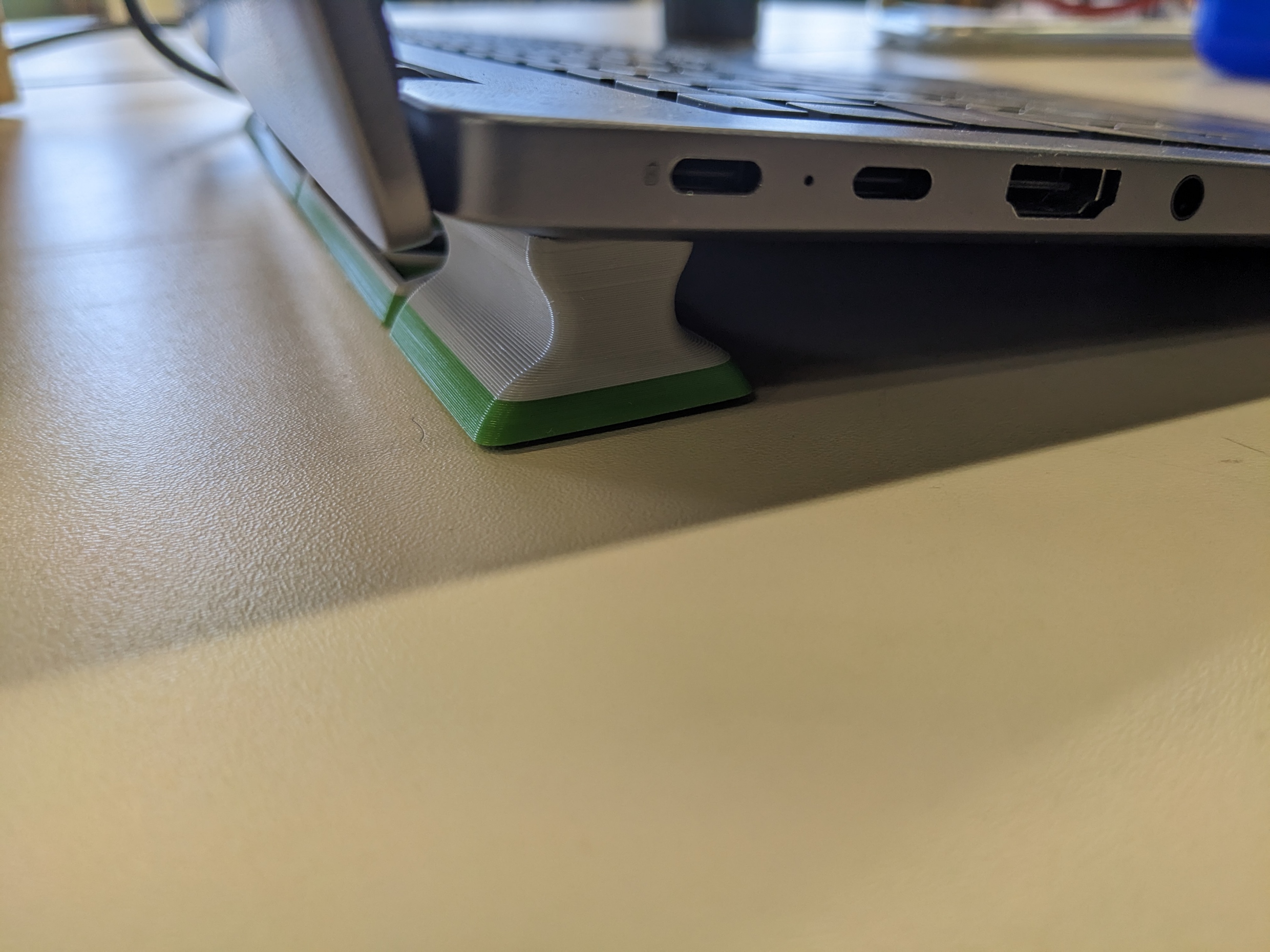 Huawei Matebook D16 Laptop Riser - Mobile Take-away version by ...