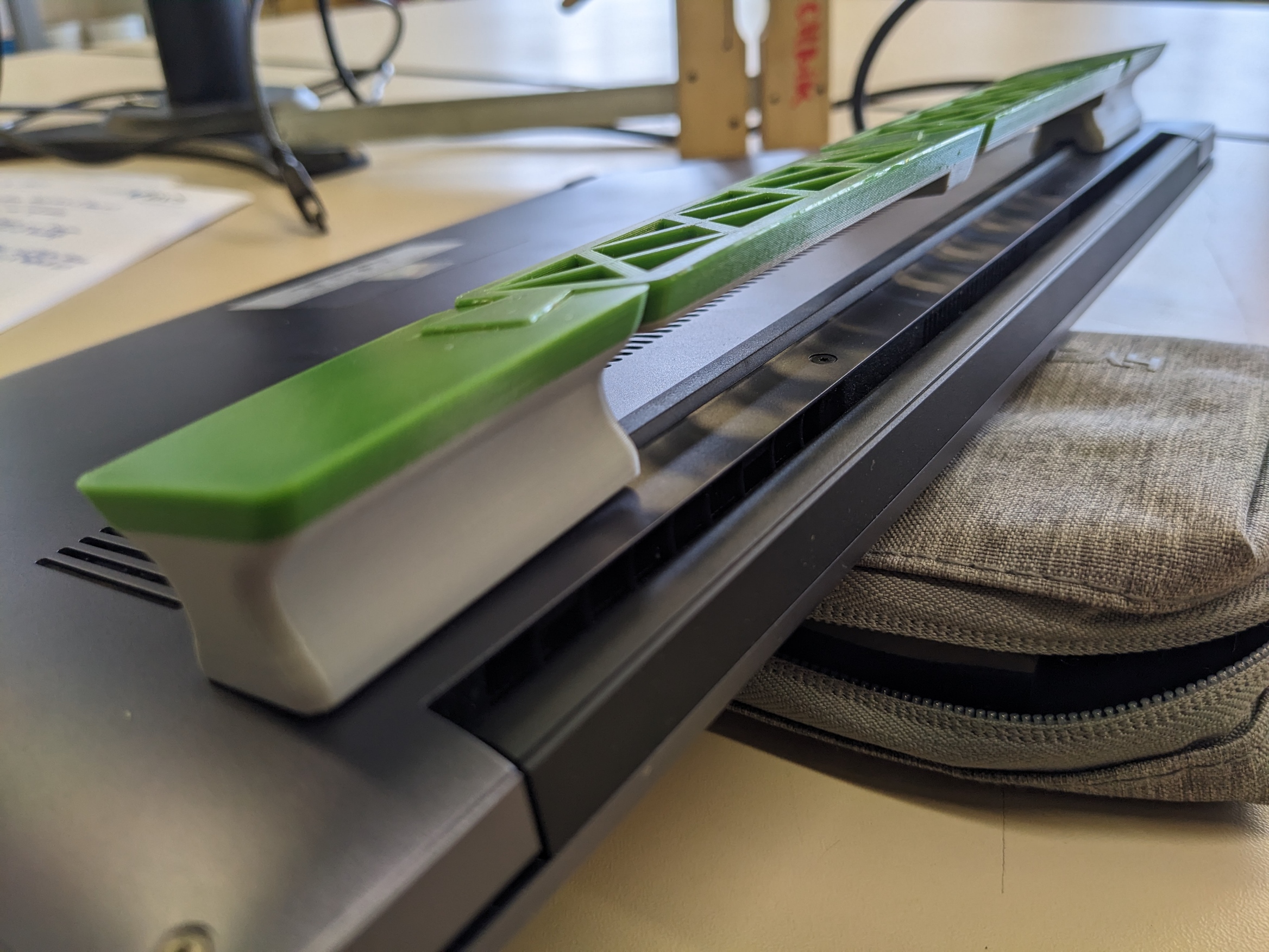 Huawei Matebook D16 Laptop Riser - Mobile Take-away version by ...