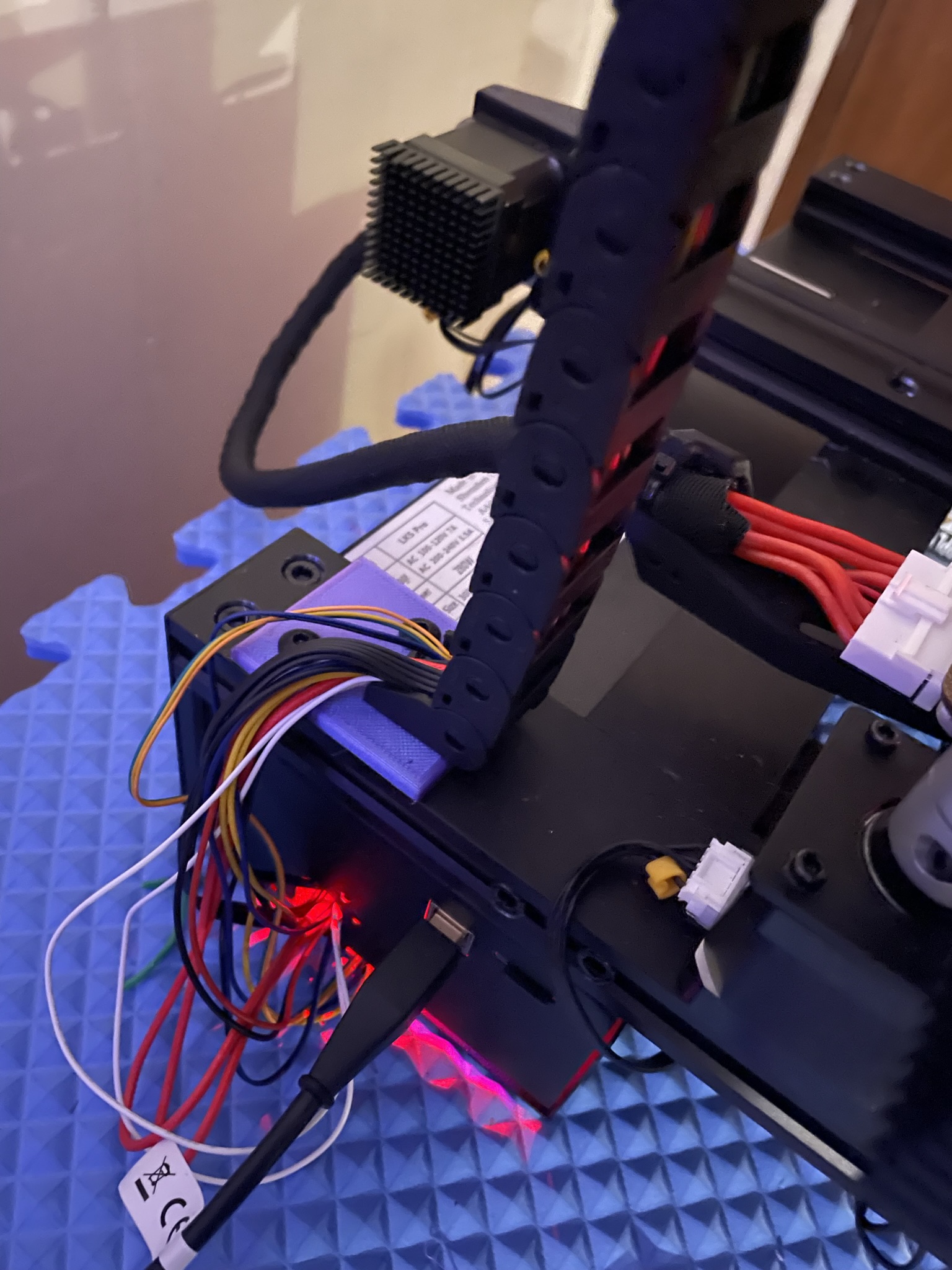 Super simple z drag chain base mount by Oliver | Download free STL ...