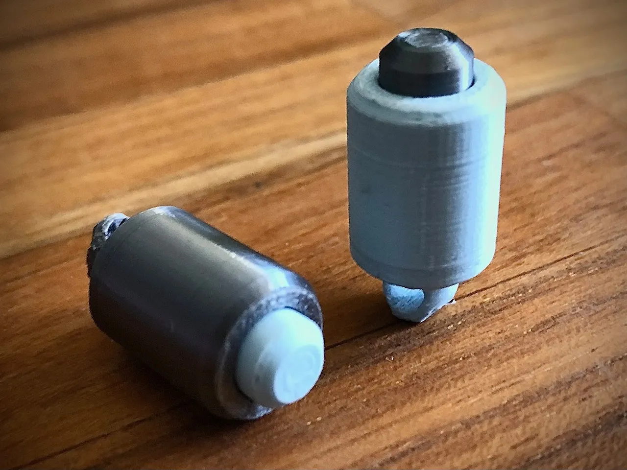 Micro Fidget Button - Magnet Assisted by Aaron Park | Download free STL ...